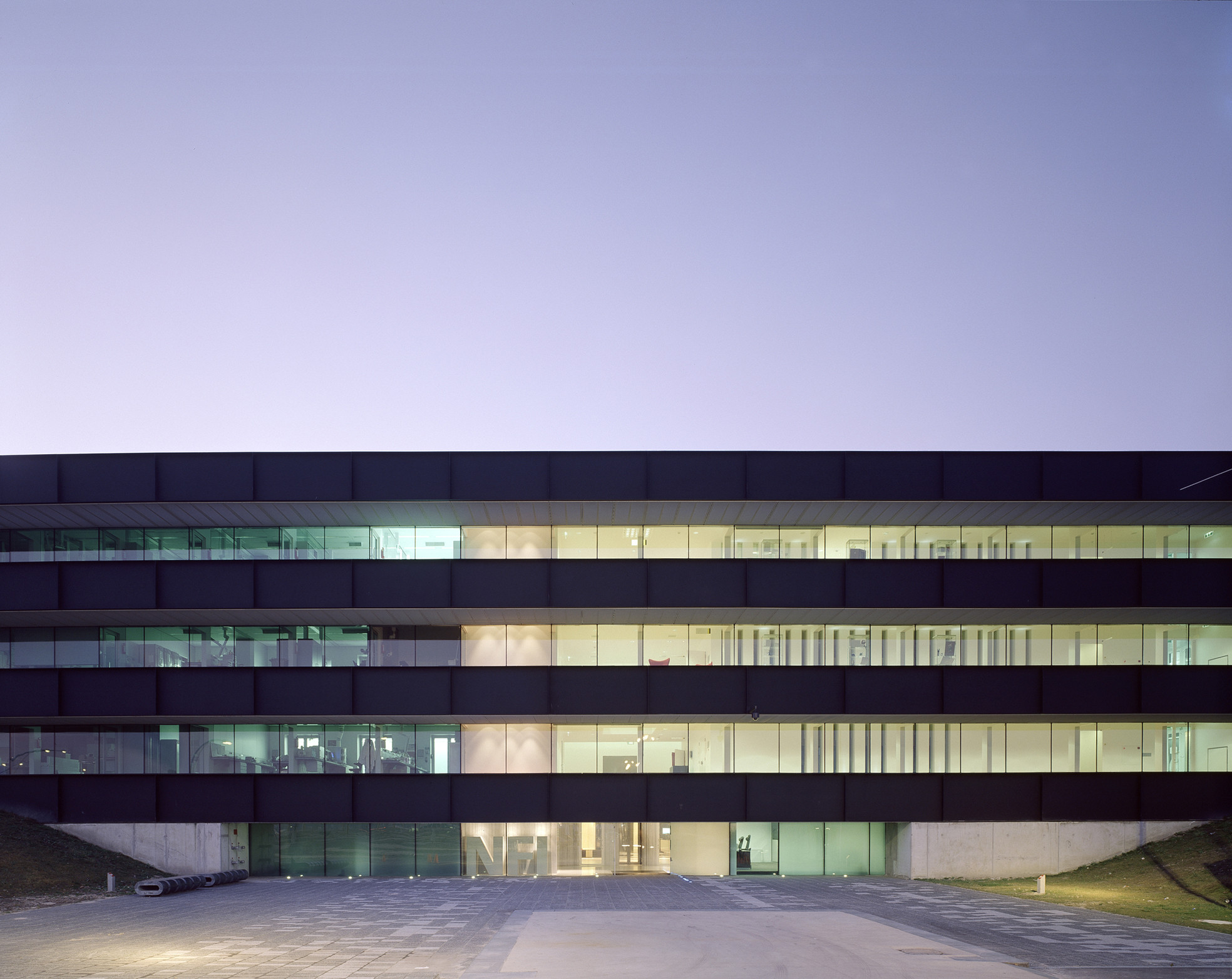 Gallery of Netherlands Forensic Institute / KAAN Architecten - 2