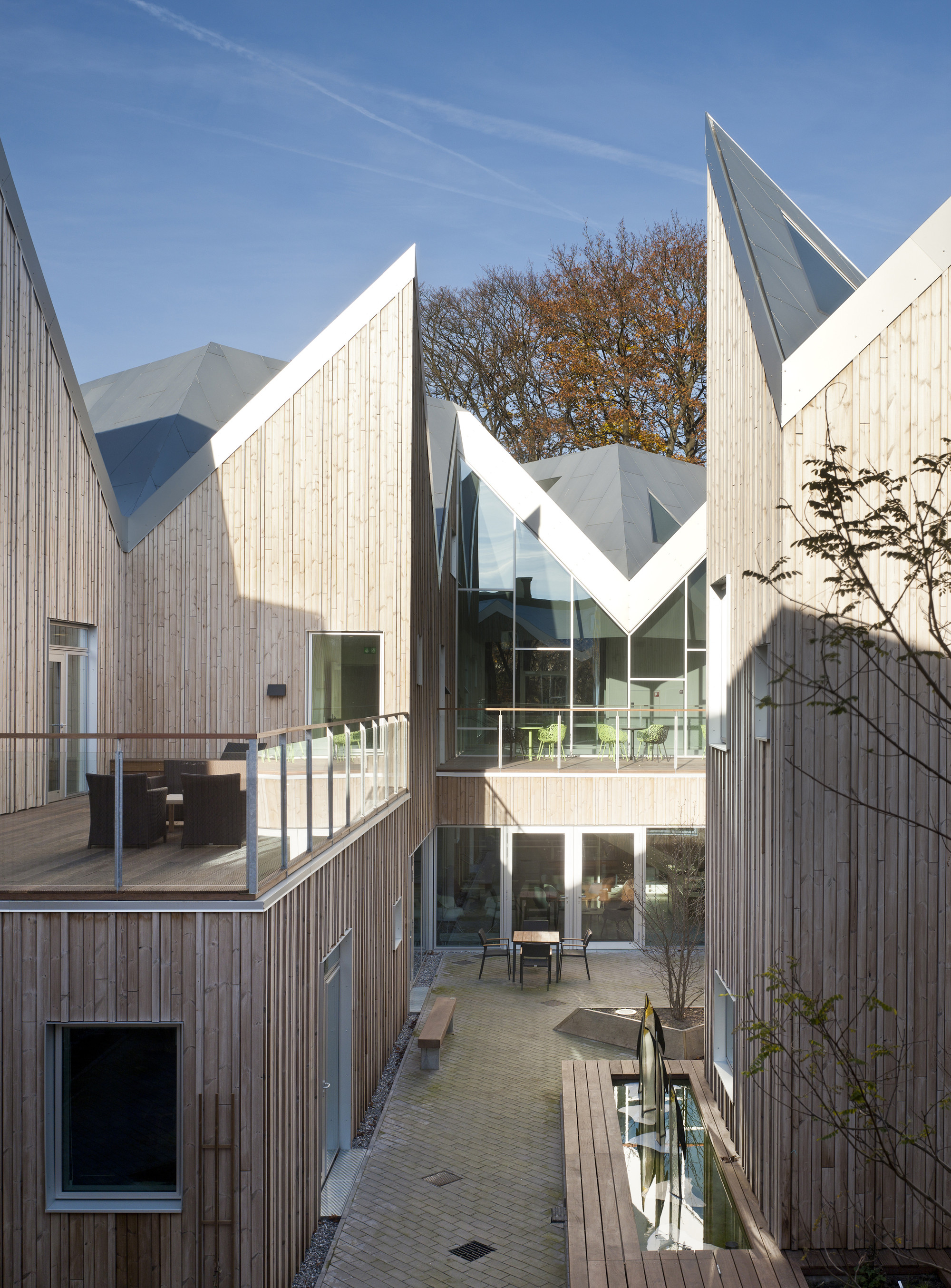 Gallery of Centre For Cancer And Health / NORD Architects - 9