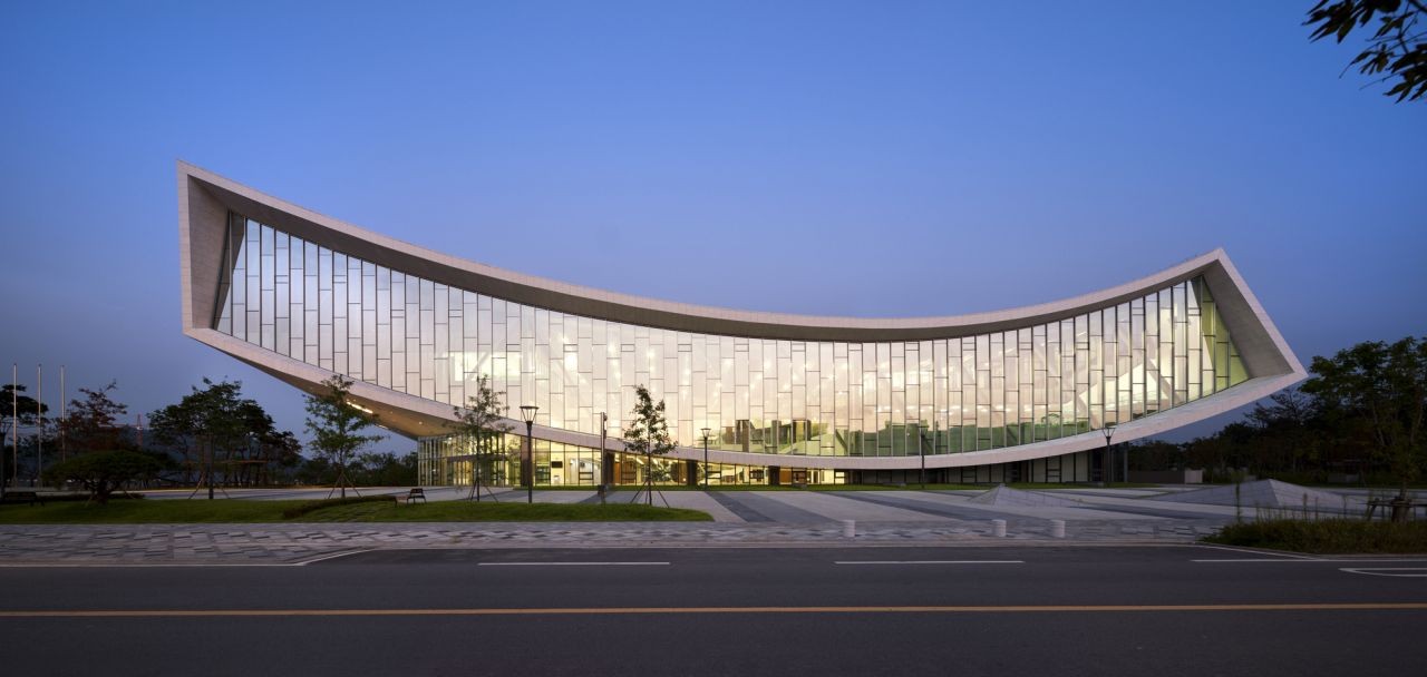 Gallery of National Library of Sejong City / Samoo Architects ...