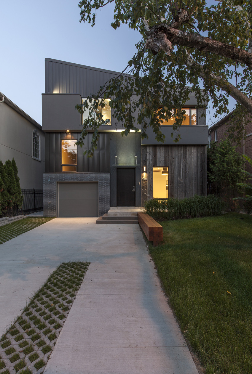 Gallery of Tetris House / Atelier RZLBD - 6