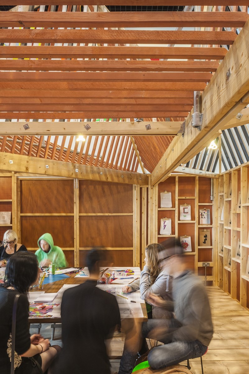 Gallery of The Pavilion at Library of Birmingham / Studio Myerscough - 11