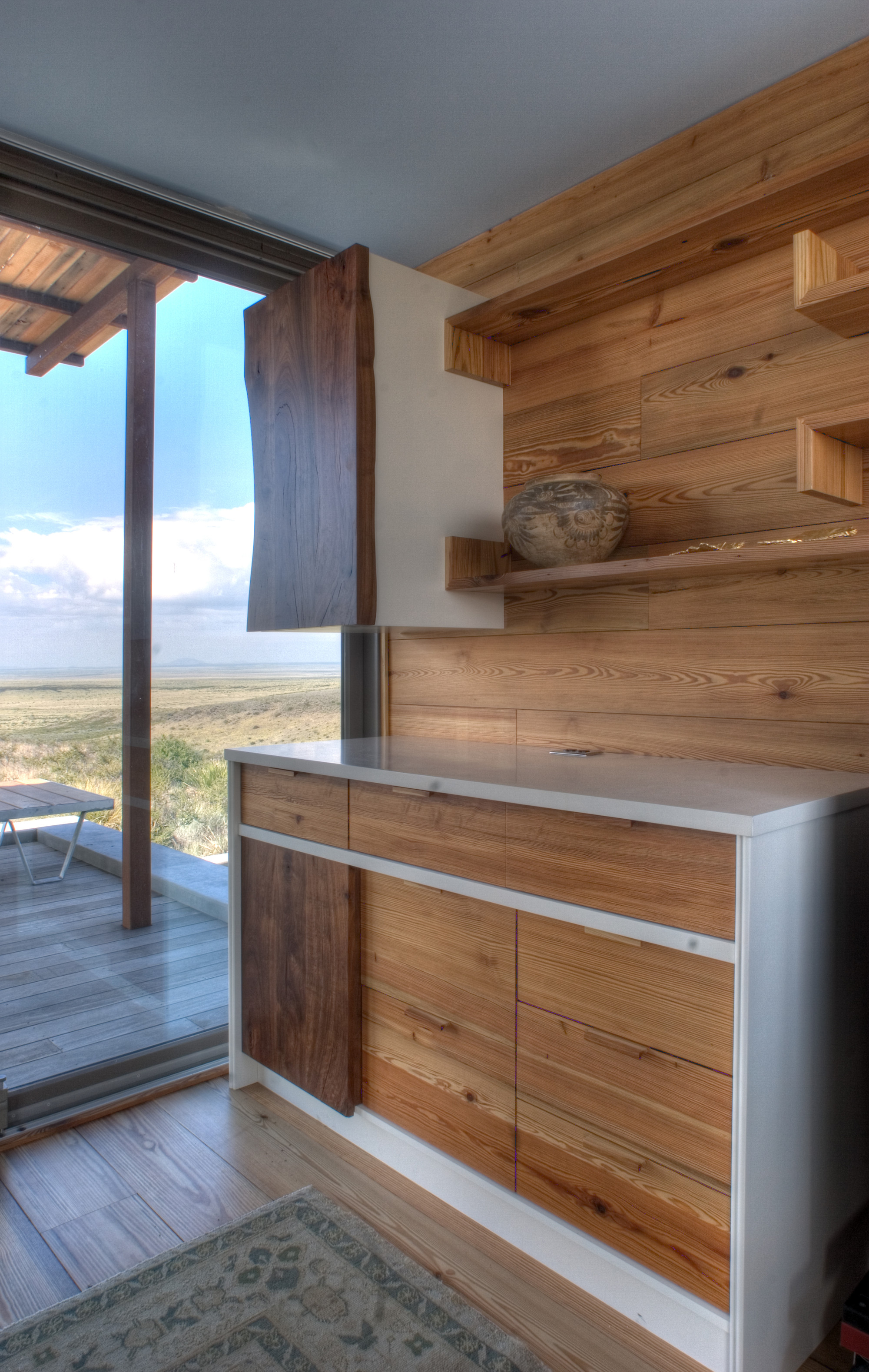 Gallery of Marfa weeHouse / Alchemy Architects + Geoffrey Warner + AIA - 10