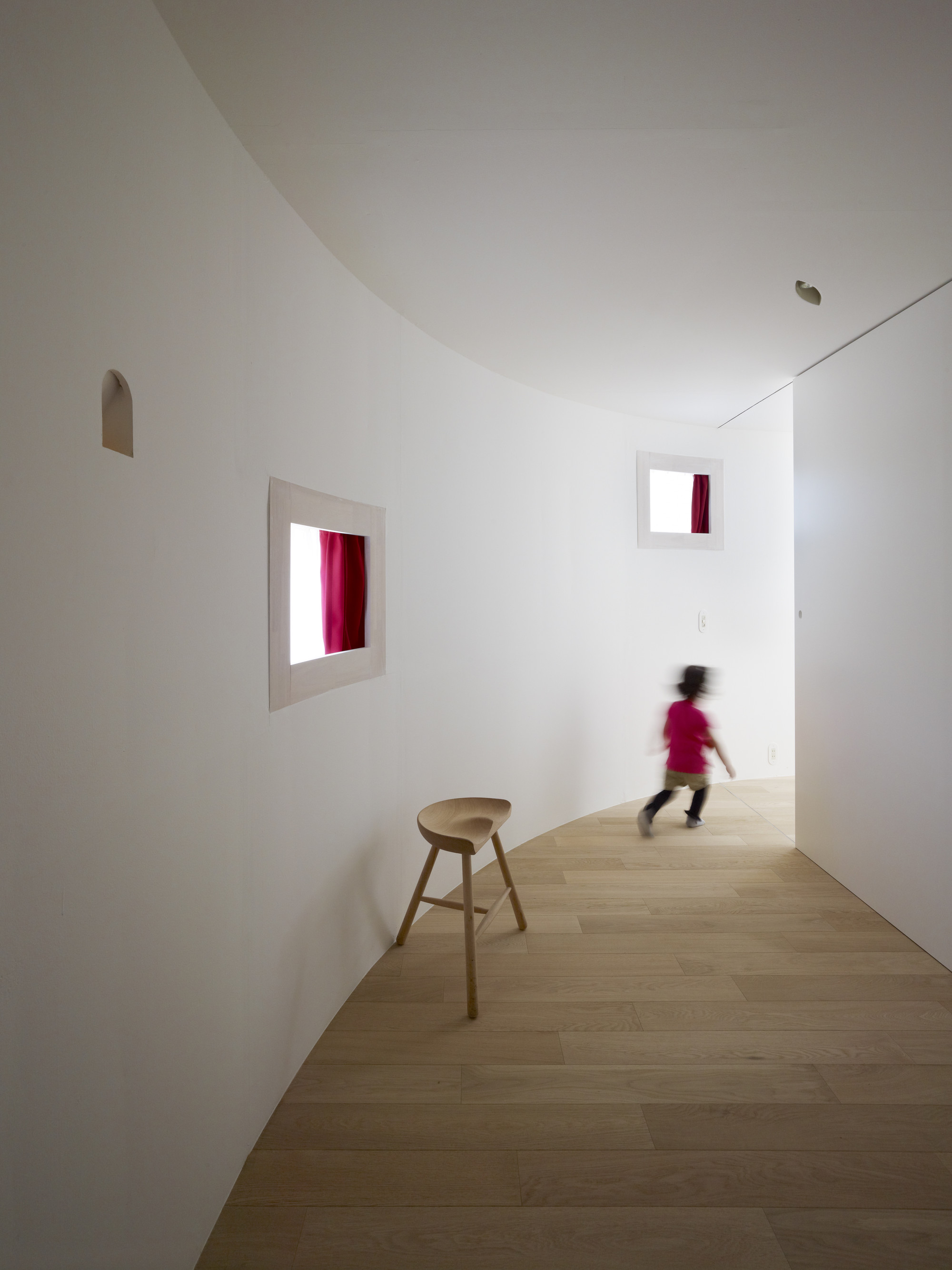 Gallery of Light Stage House / Future Studio - 7