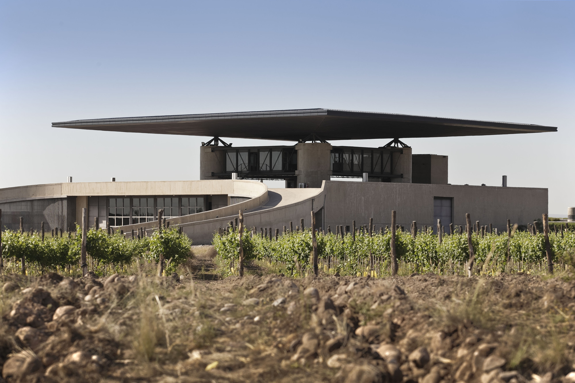 Gallery of O. Fournier Winery / Bórmida & Yanzón - 11