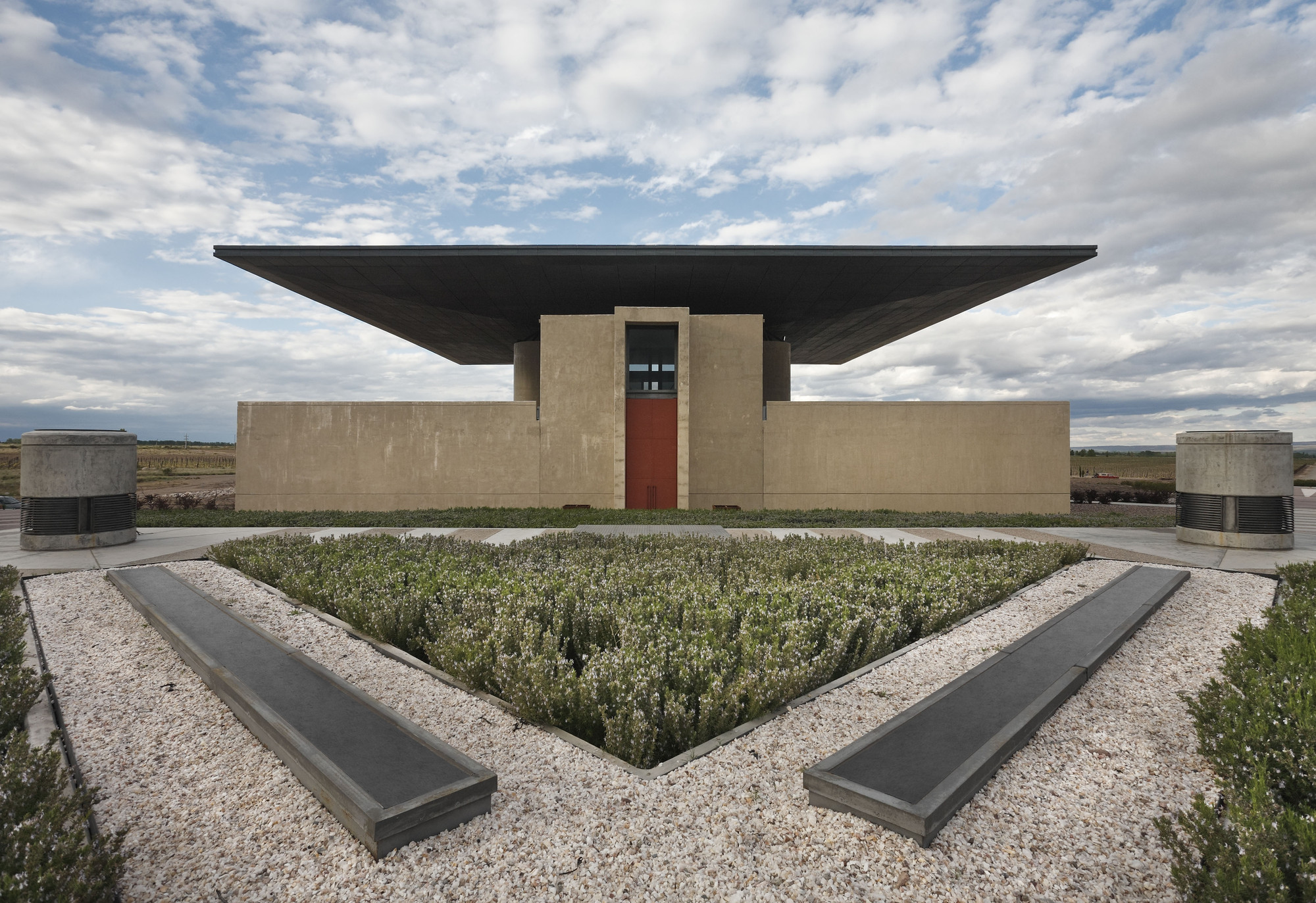 Gallery of O. Fournier Winery / Bórmida & Yanzón - 12