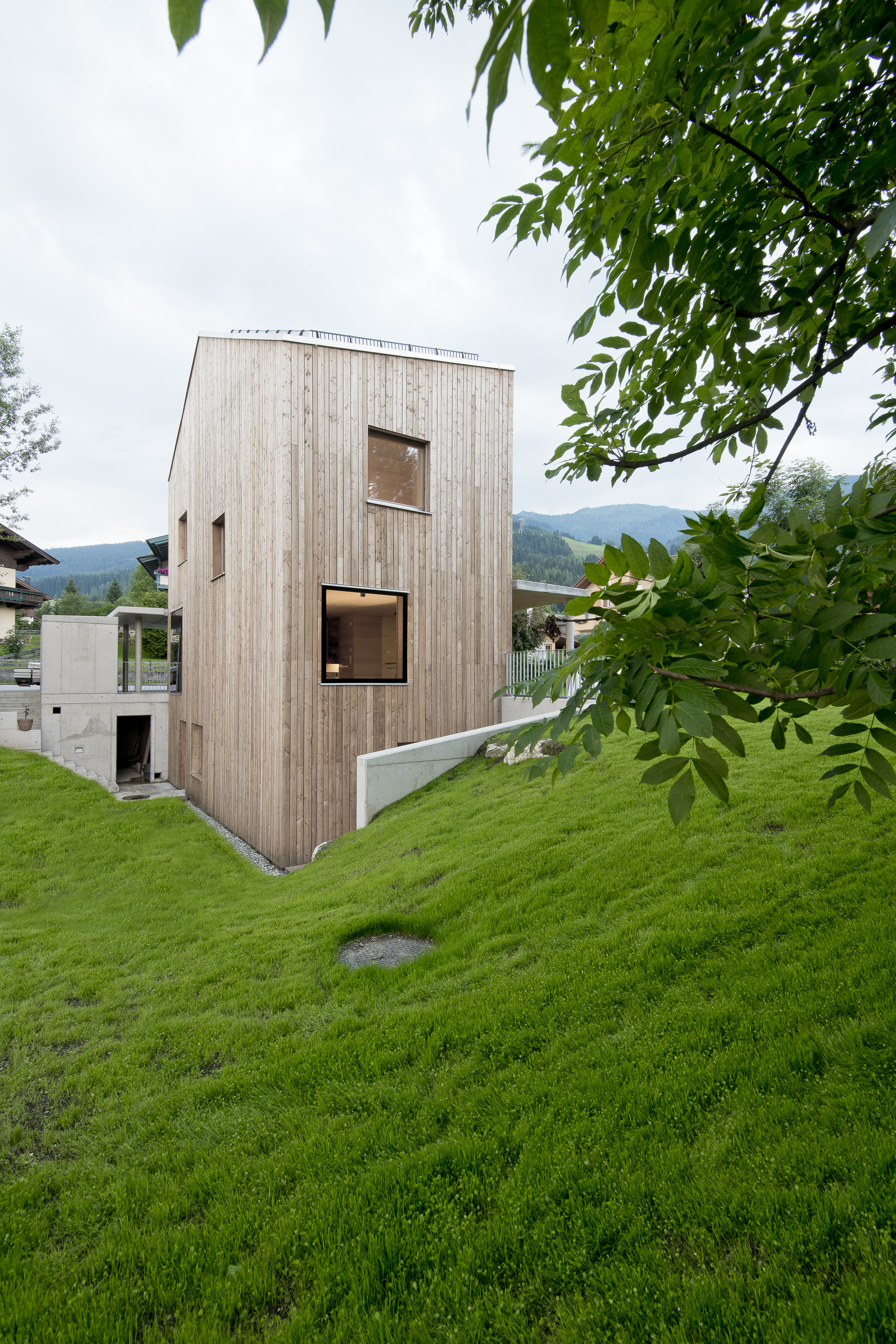 Gallery of Emberger Residence / LP architektur - 7