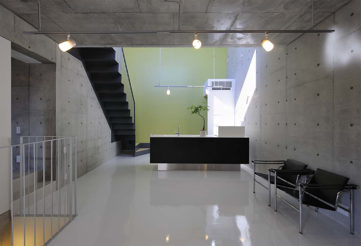 Gallery of Sunlight of Calm / D.I.G Architects - 10
