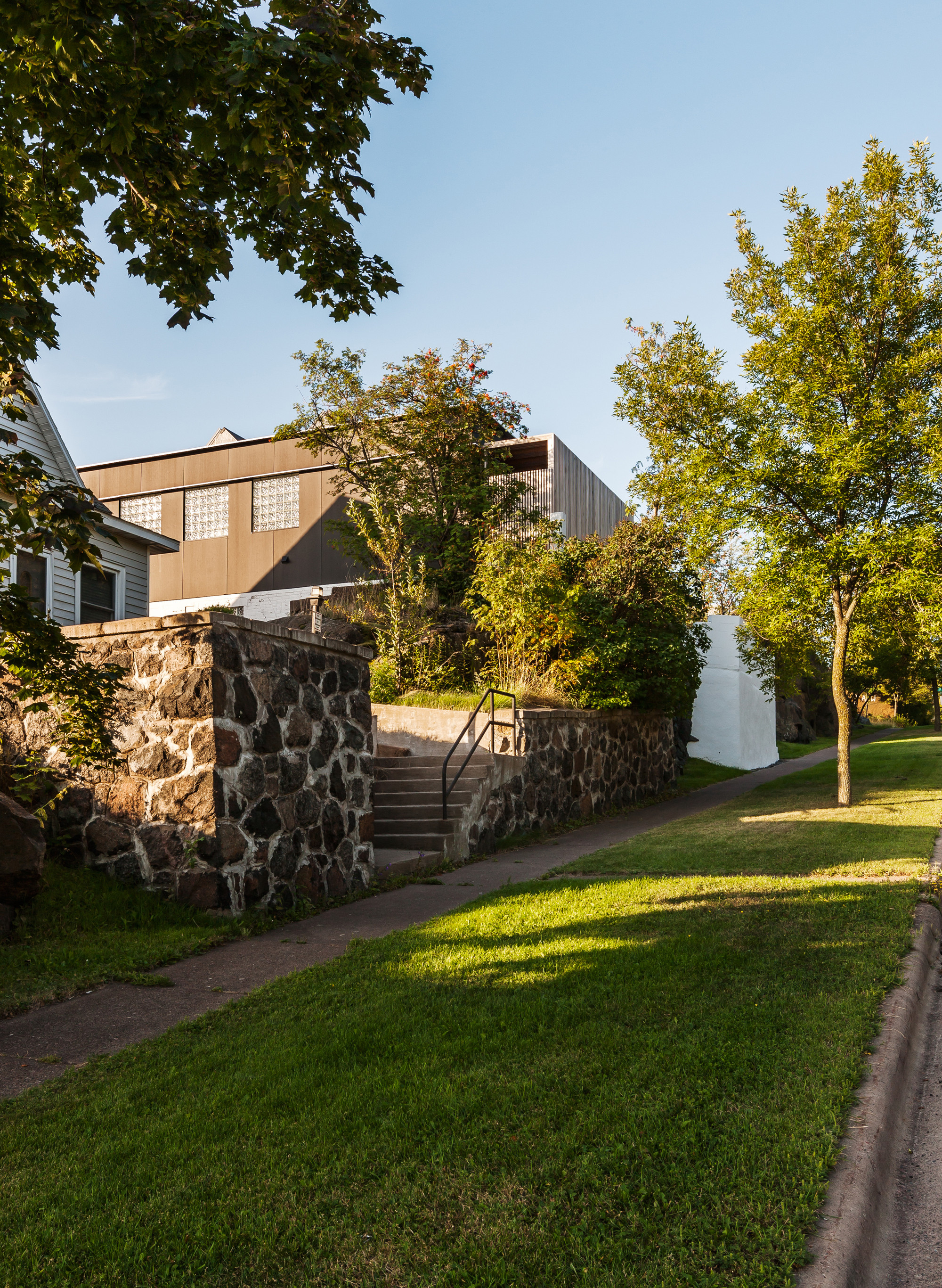 Gallery of Hall House / Salmela Architect - 6