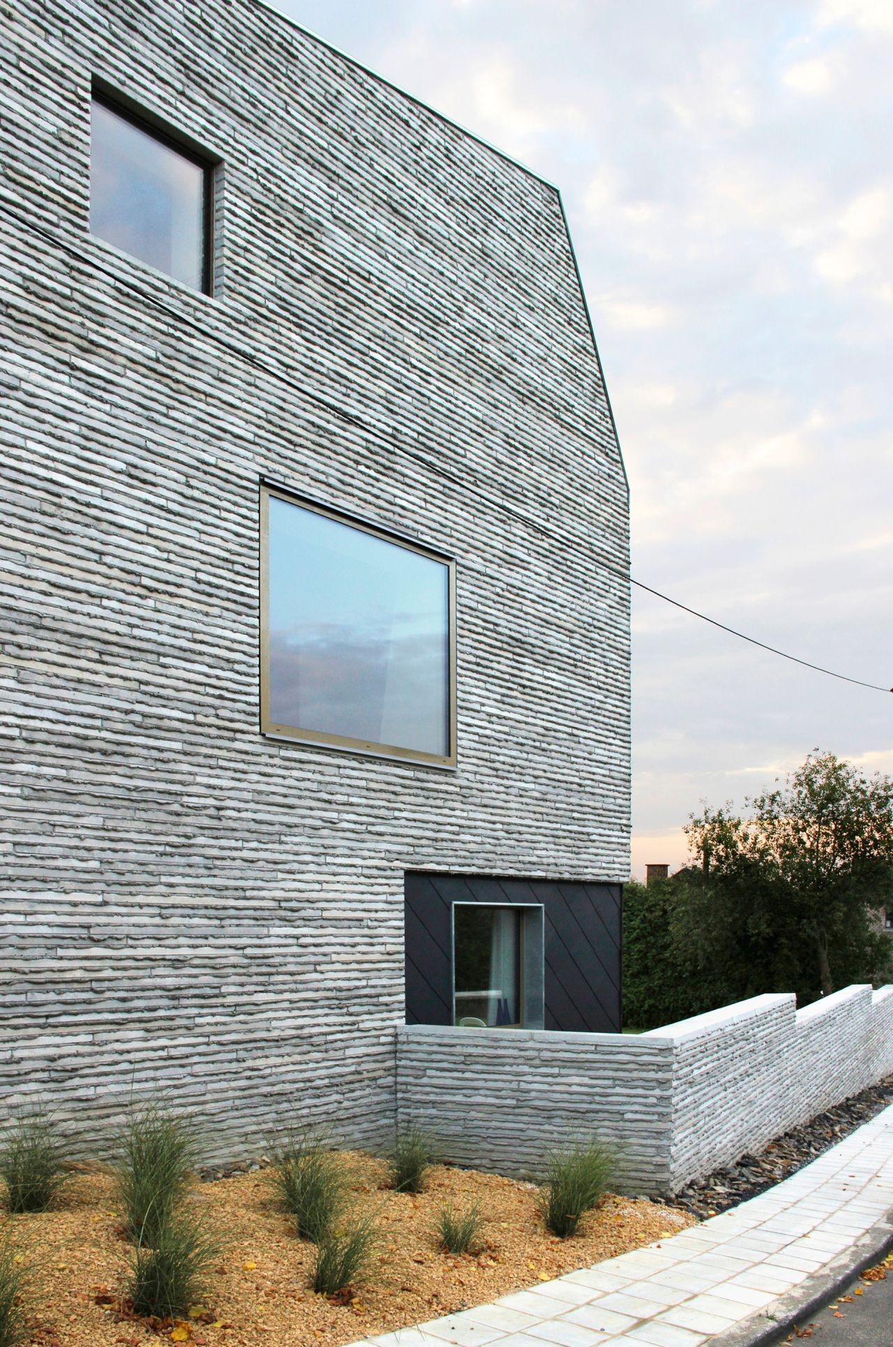 Gallery of WALL HOUSE / AND’ROL - 8