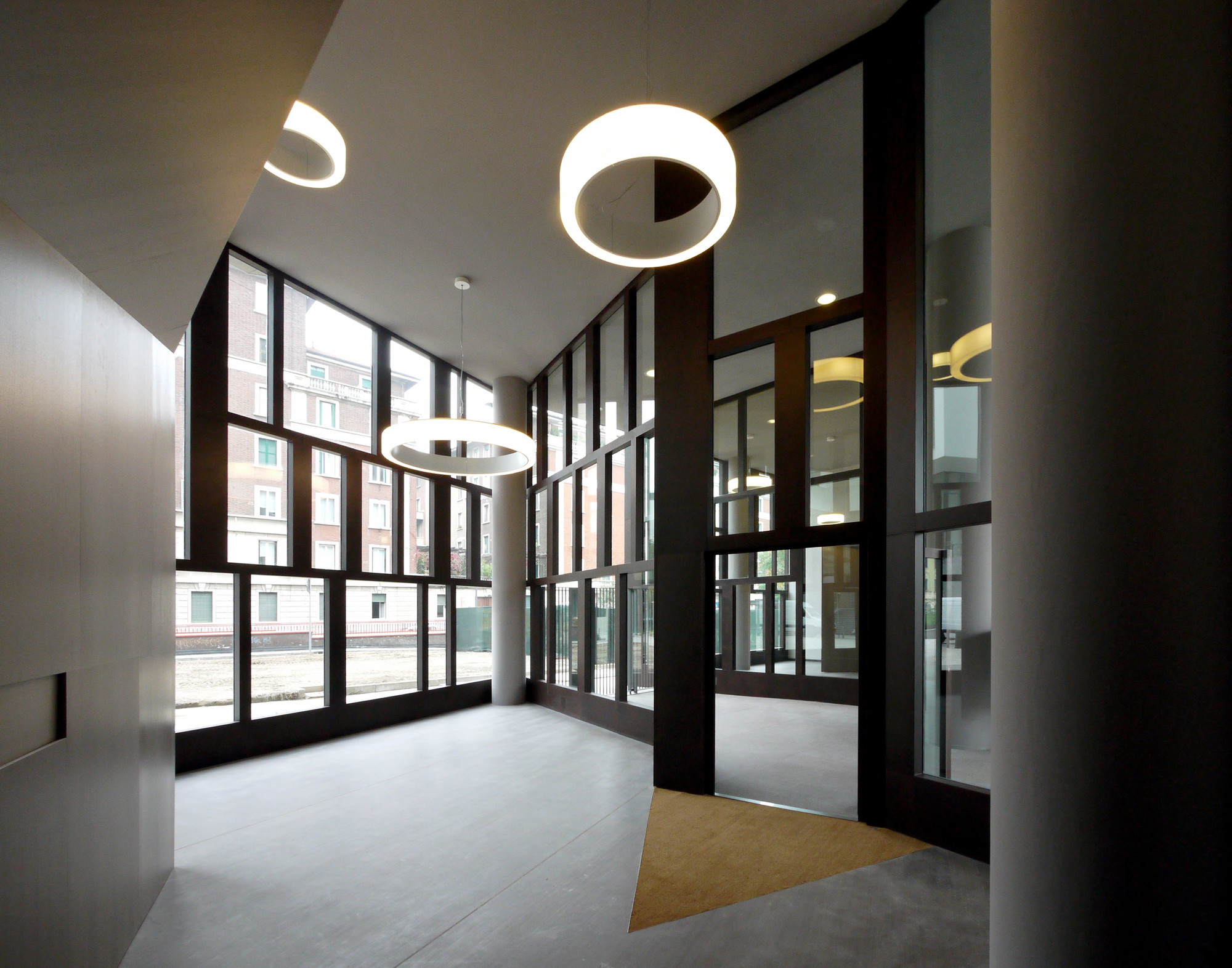 Gallery of La Corte Verde di Corso Como / Cino Zucchi Architetti - 4