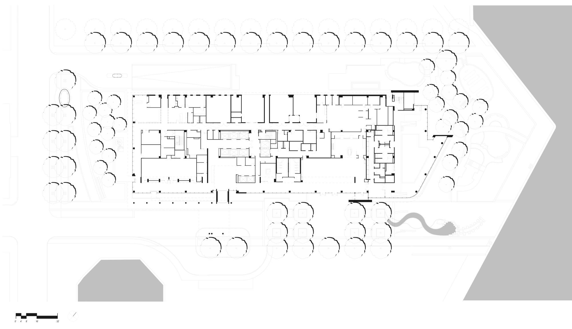 Gallery of Spaulding Hospita / Perkins&Will - 25