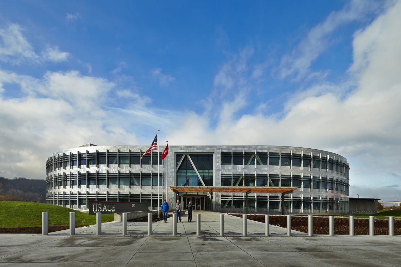 Galería de Federal Center South Building 1202 / ZGF Architects - 10