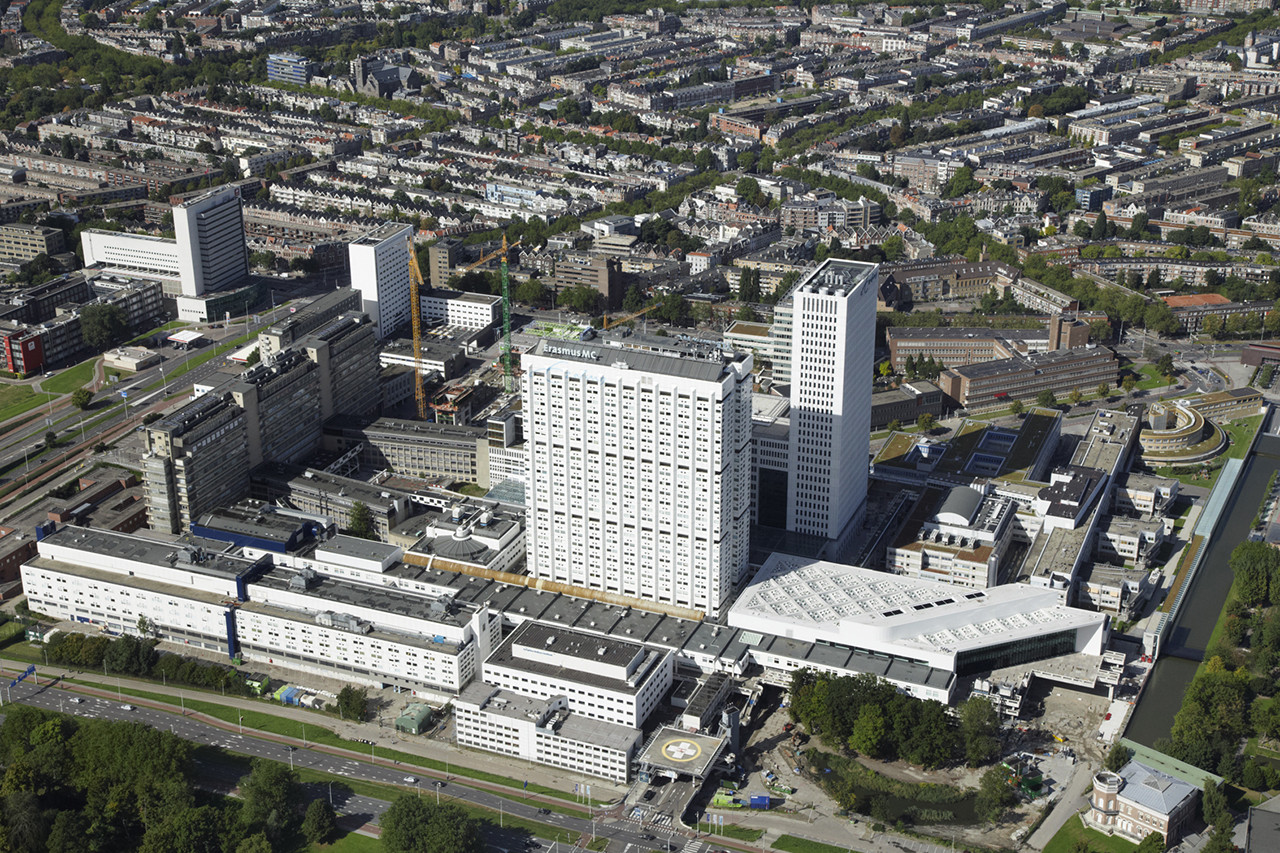 Galeria de Centro Médico do Centro Educativo Universidade Erasmus ...