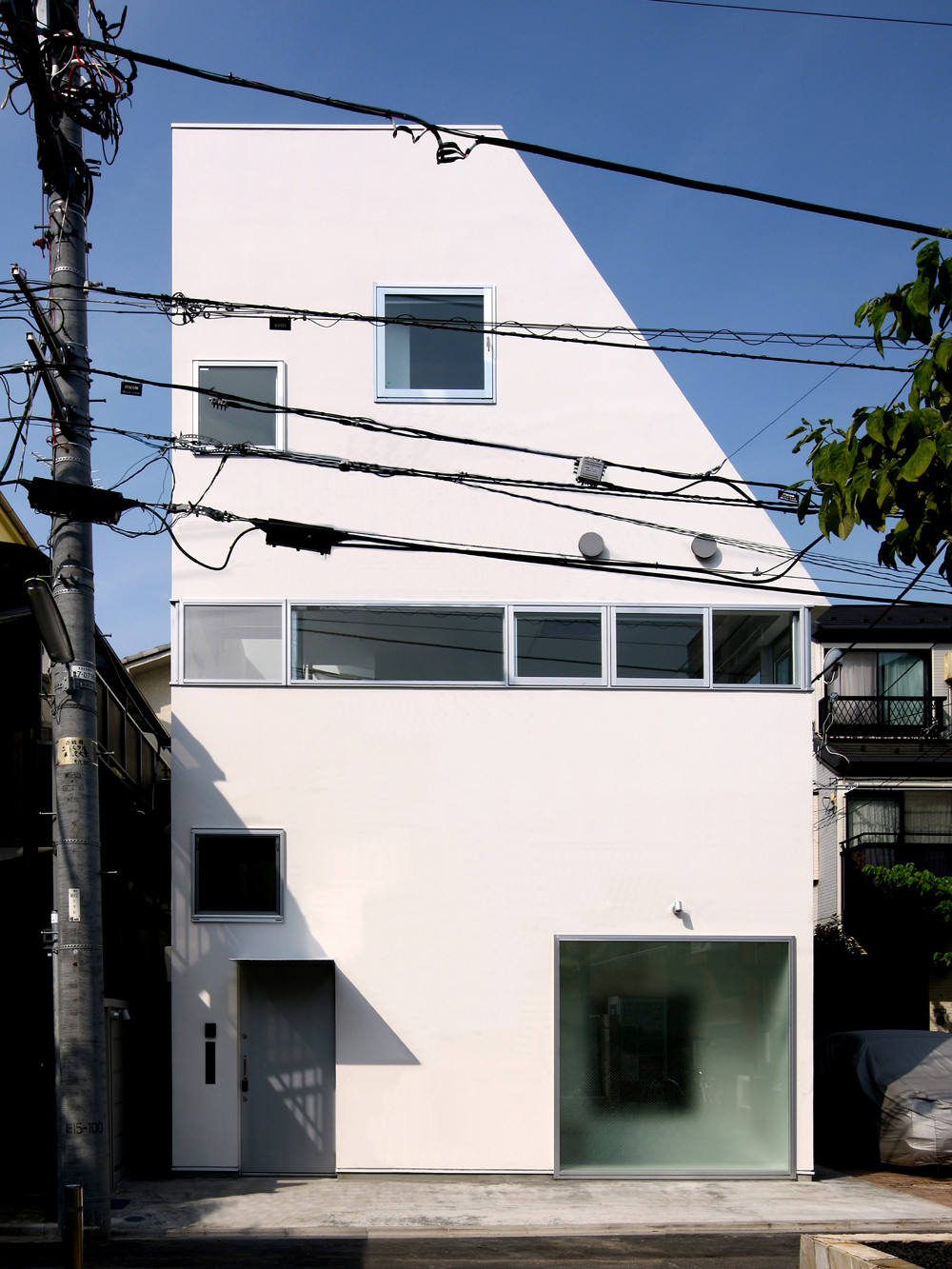 House at Komazawa / Atelier HAKO Architects | ArchDaily