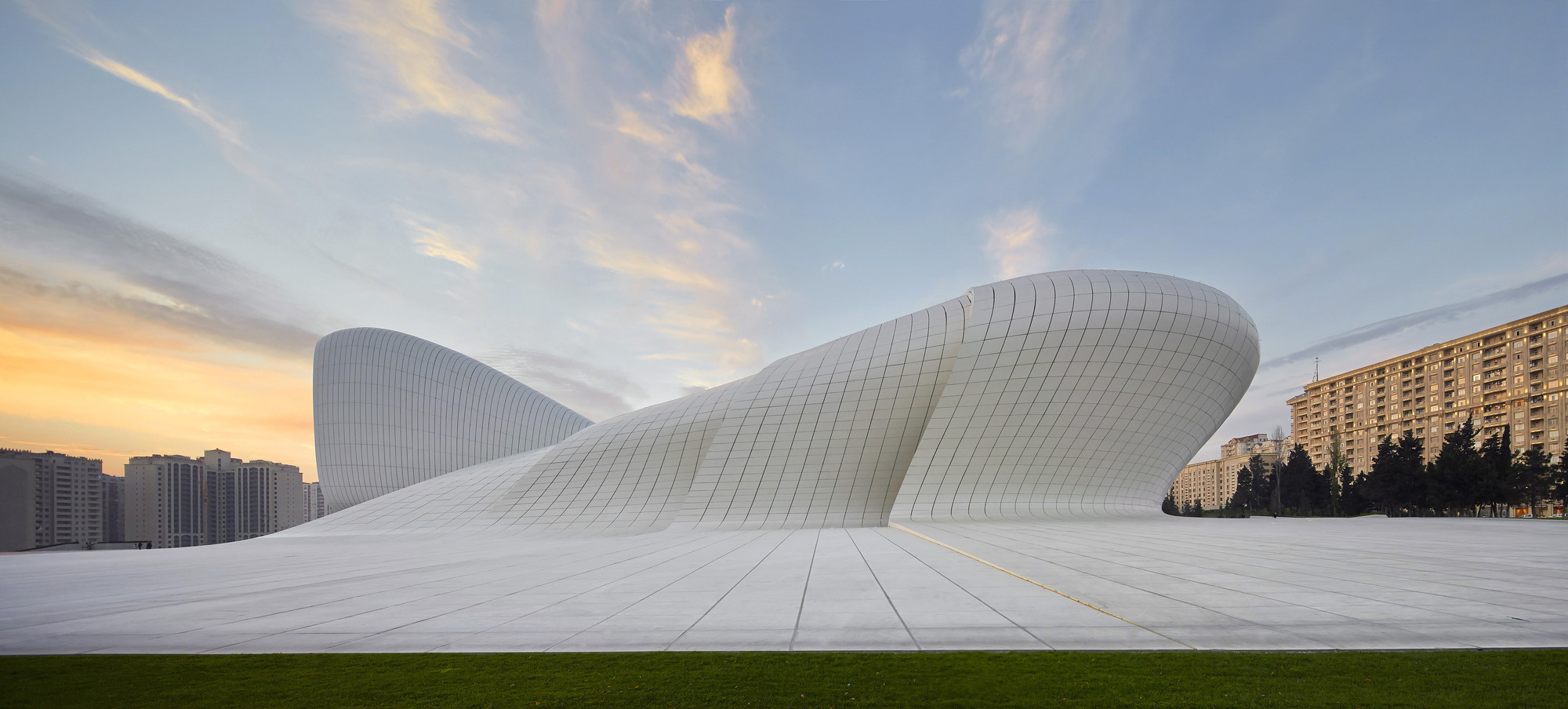 Gallery of Heydar Aliyev Center / Zaha Hadid Architects - 15