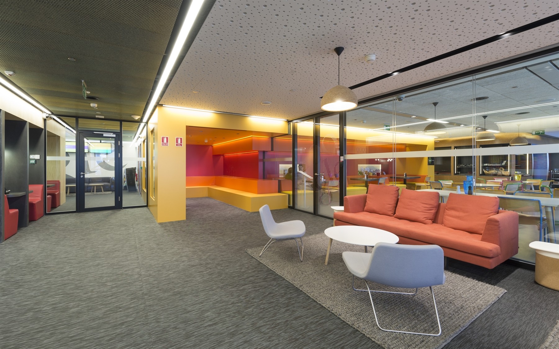 Galeria de Sede da GOOGLE Madri / Jump Studios - 21