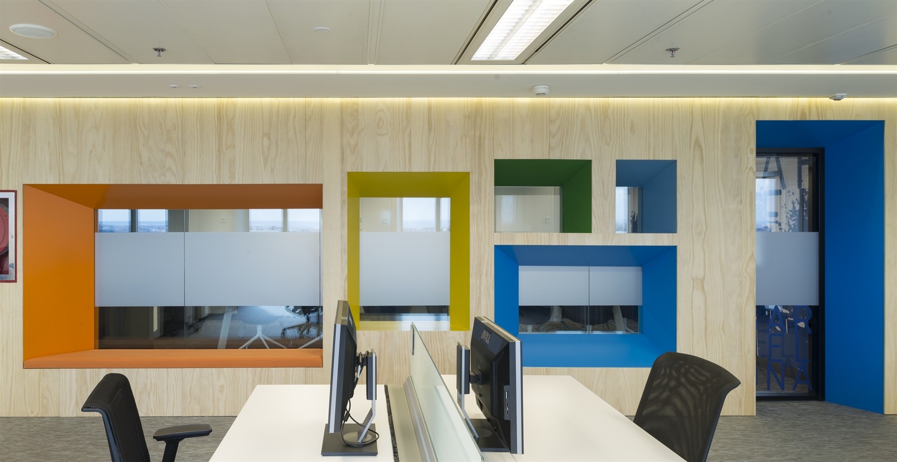 Gallery of Google Madrid HQ / Jump Studios - 5