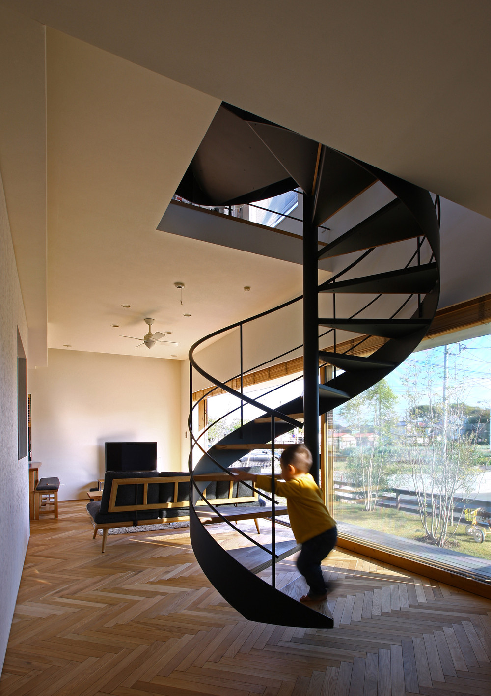 Gallery of House in Oiso / Atelier HAKO Architects - 10