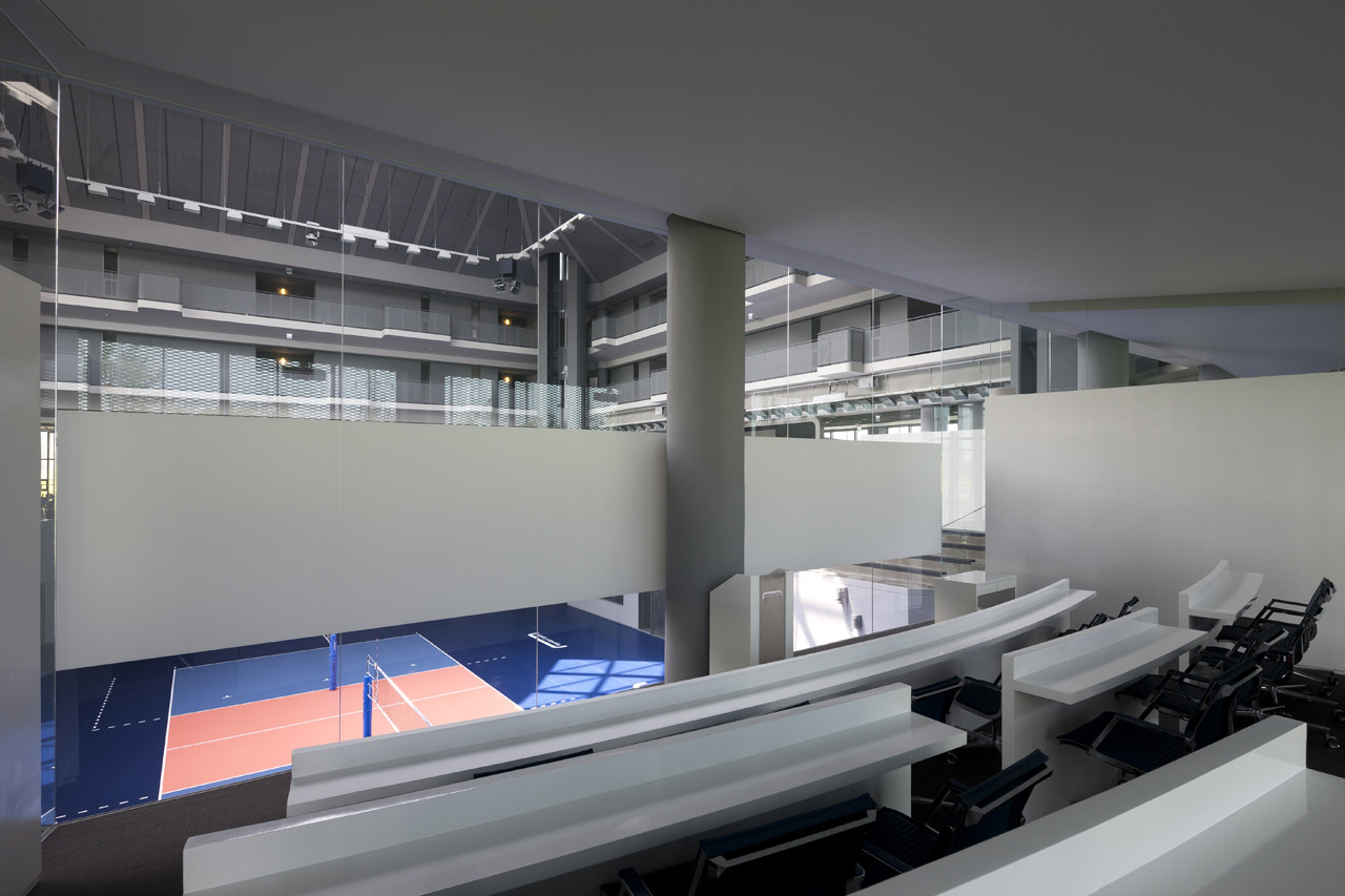 Gallery of Castle of Skywalkers / Doojin Hwang Architects - 23