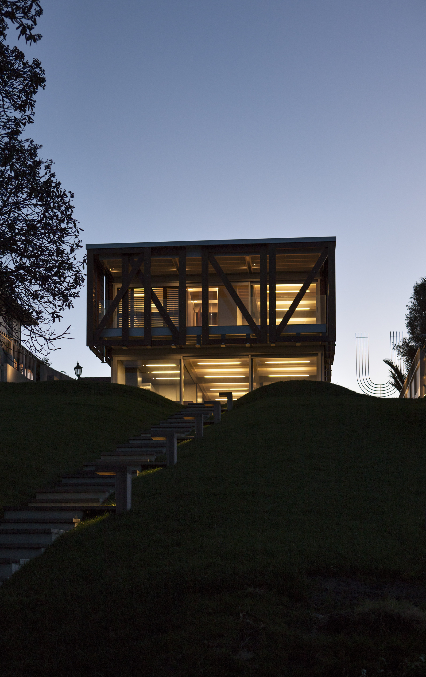 Gallery of Takapuna House / Athfield Architects - 24