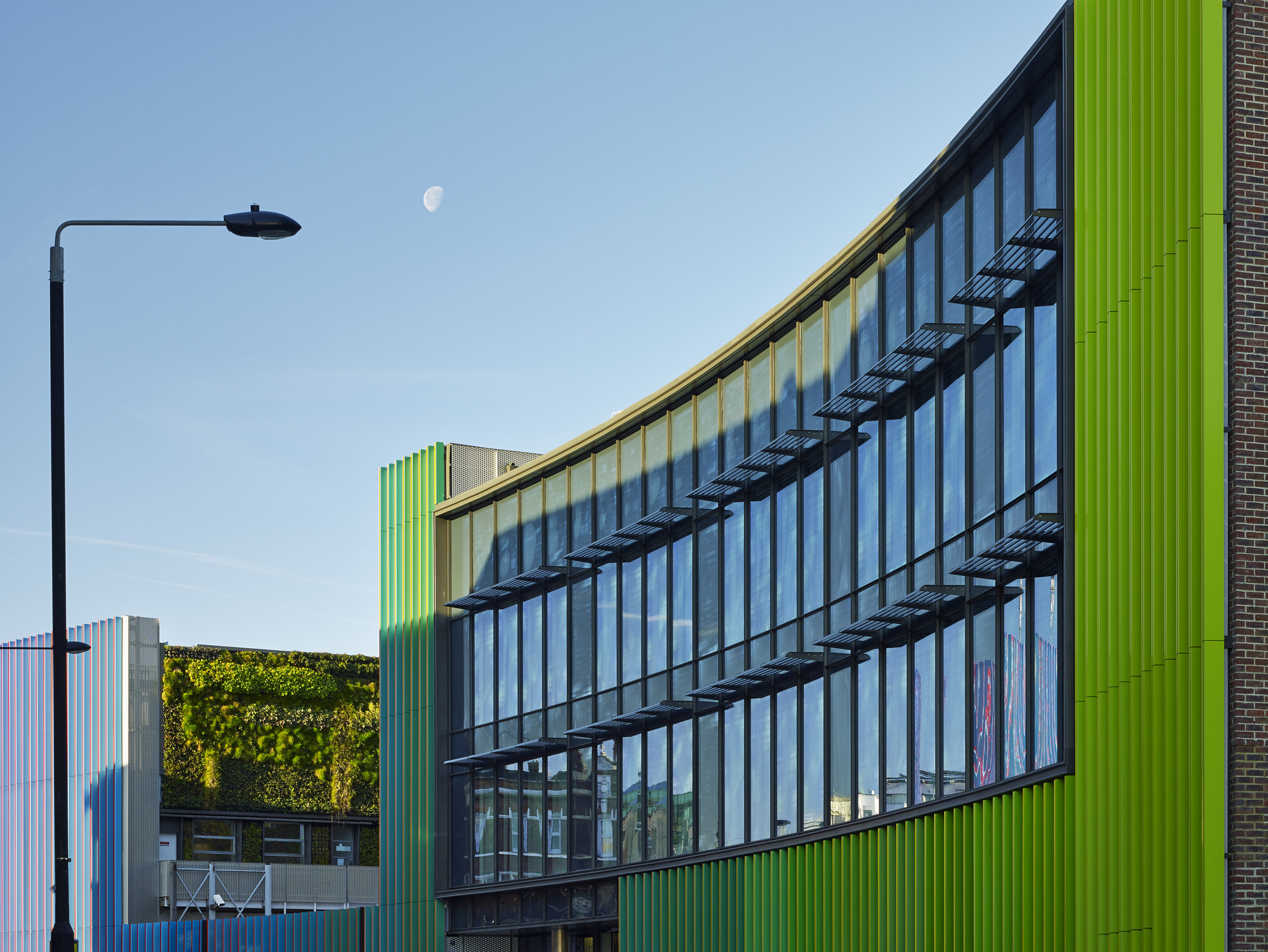 Gallery of Viacom European HQ / Jacobs Webber - 7
