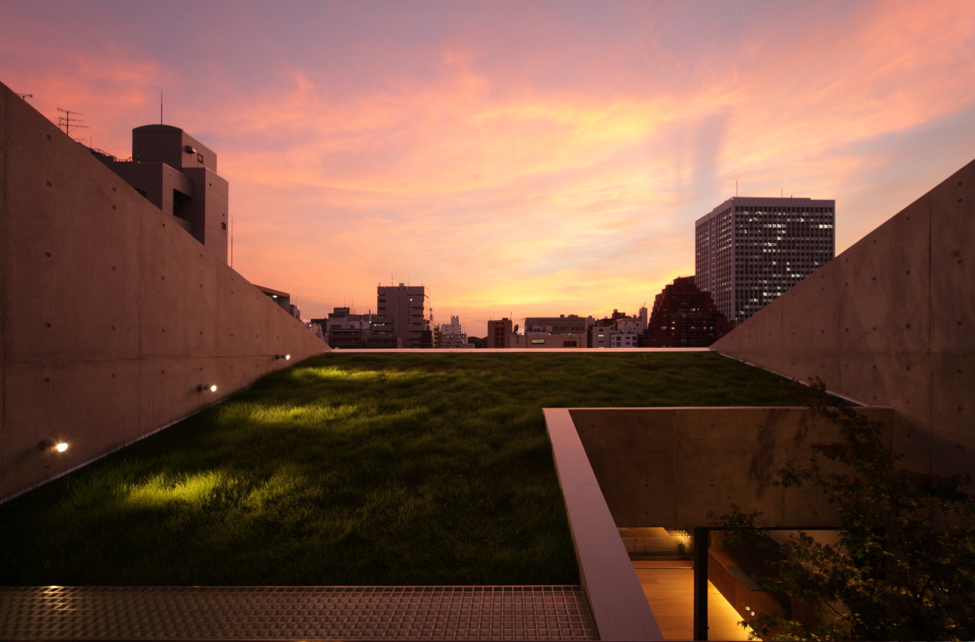 Gallery of Grass Building / Ryo Matsui Architects - 8