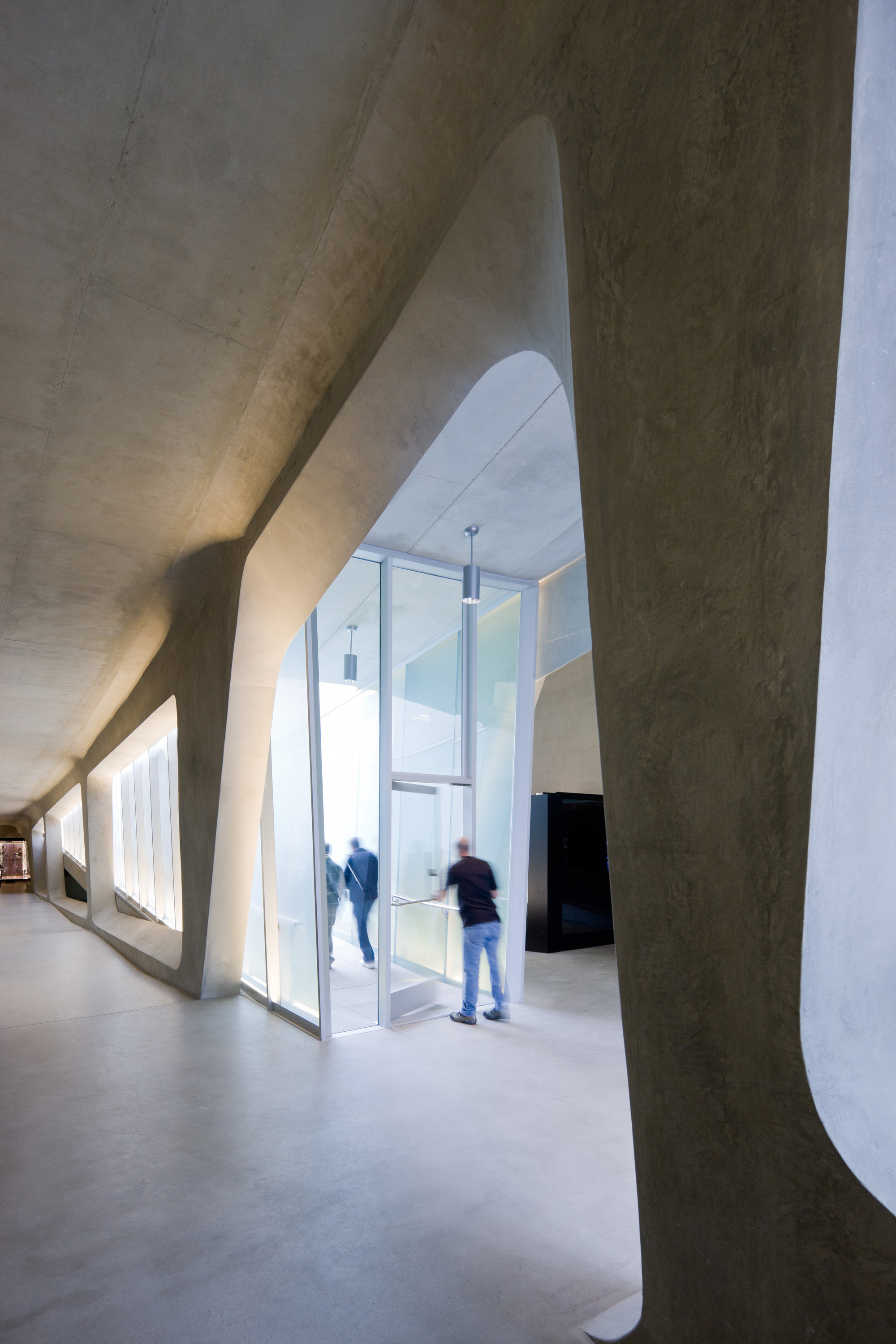 Gallery of Los Angeles Museum of the Holocaust / Belzberg Architects - 13