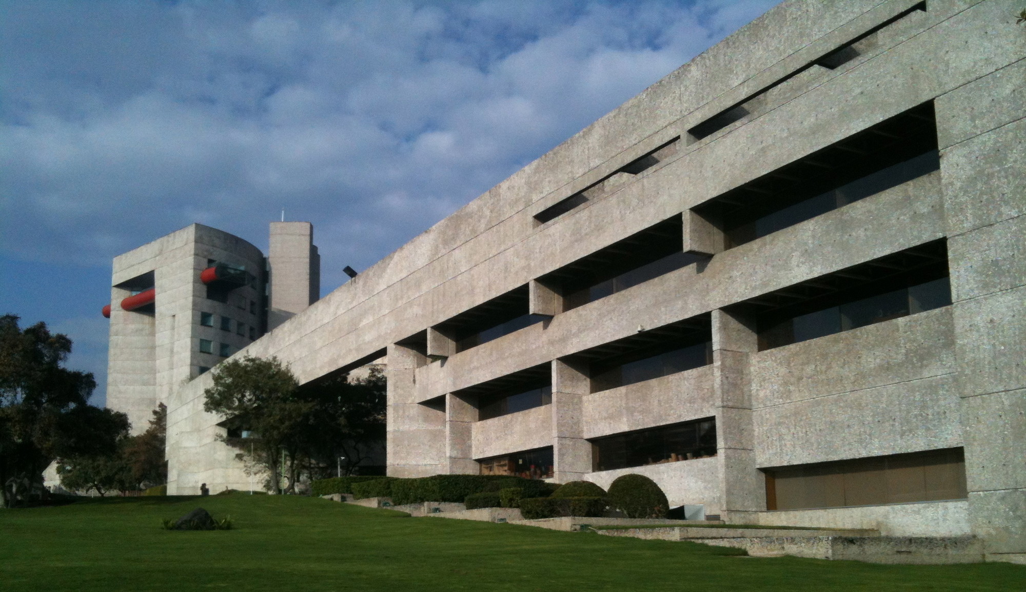 Galería de Clásico de Arquitectura: El Colegio de México / Abraham ...
