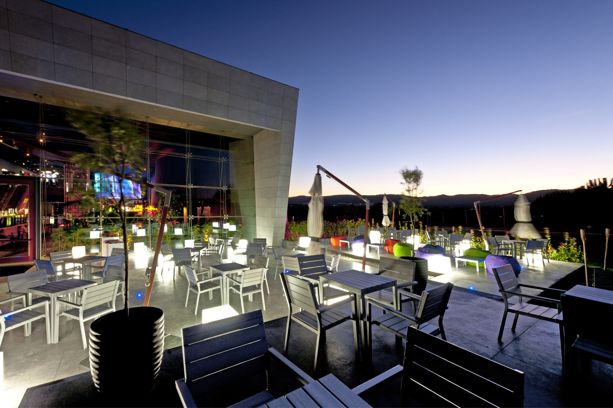 Gallery of Chaves Hotel Casino / RDLM Arquitectos Associados - 8