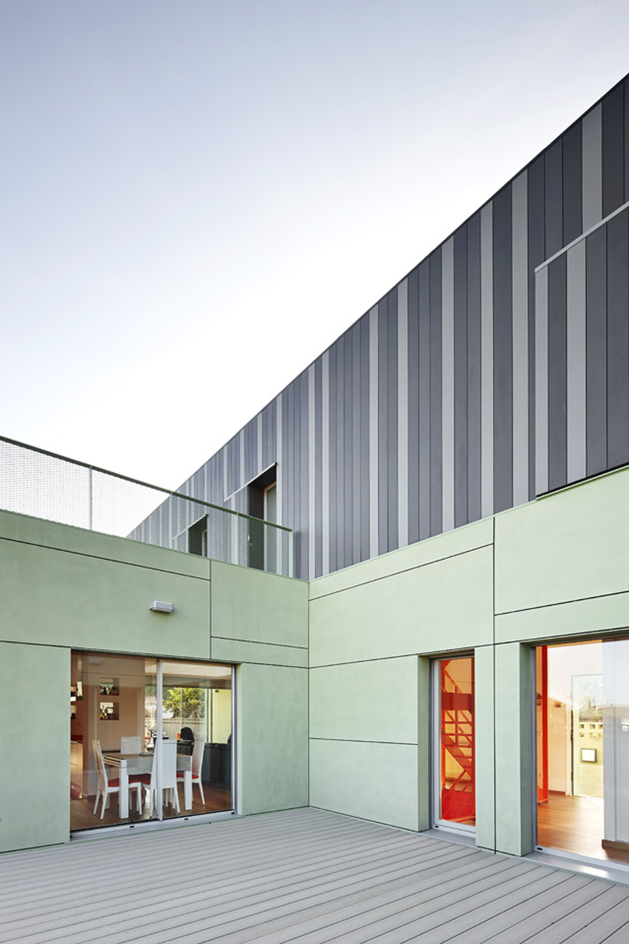 Gallery of CT House / MYCC - 15