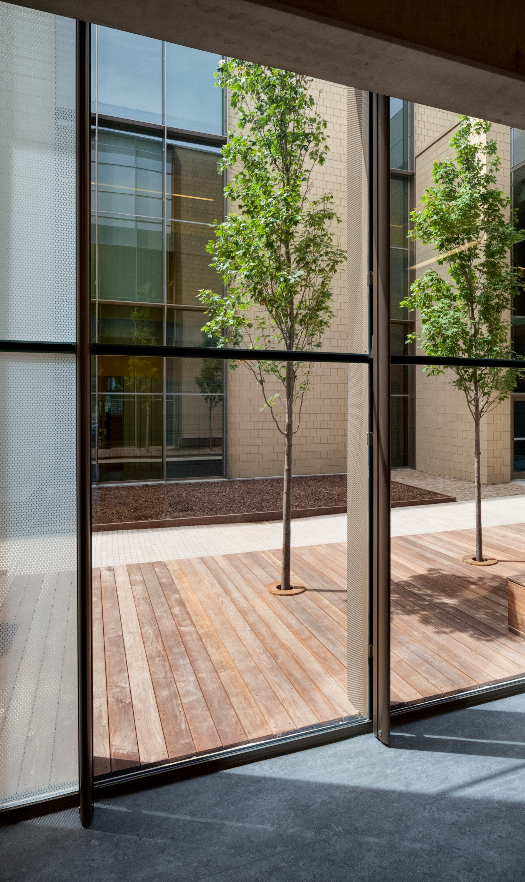 Gallery of UC Lab School – Earl Shapiro Hall / Valerio Dewalt Train ...
