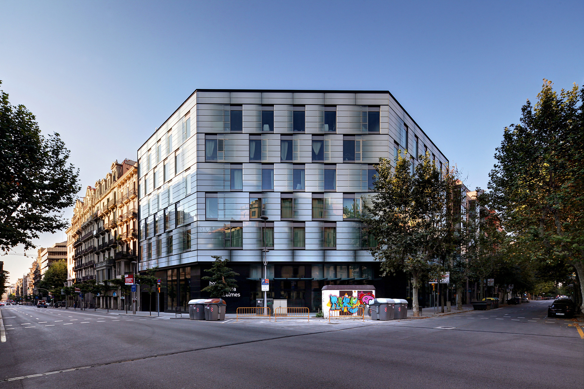 Galería de Hotel Olivia Balmes / Álex Ibáñez Walter, Sara Galmán Gracia - 6