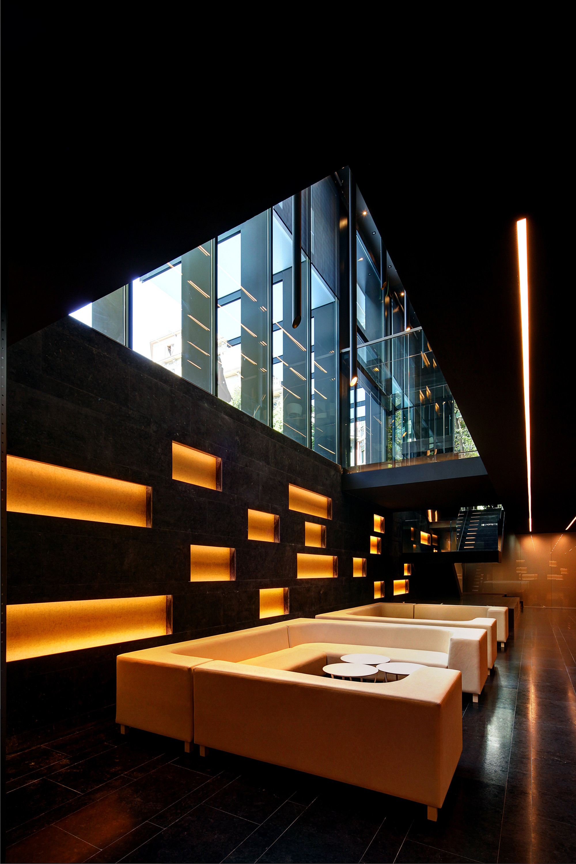 Galería de Hotel Olivia Balmes / Álex Ibáñez Walter, Sara Galmán Gracia - 8