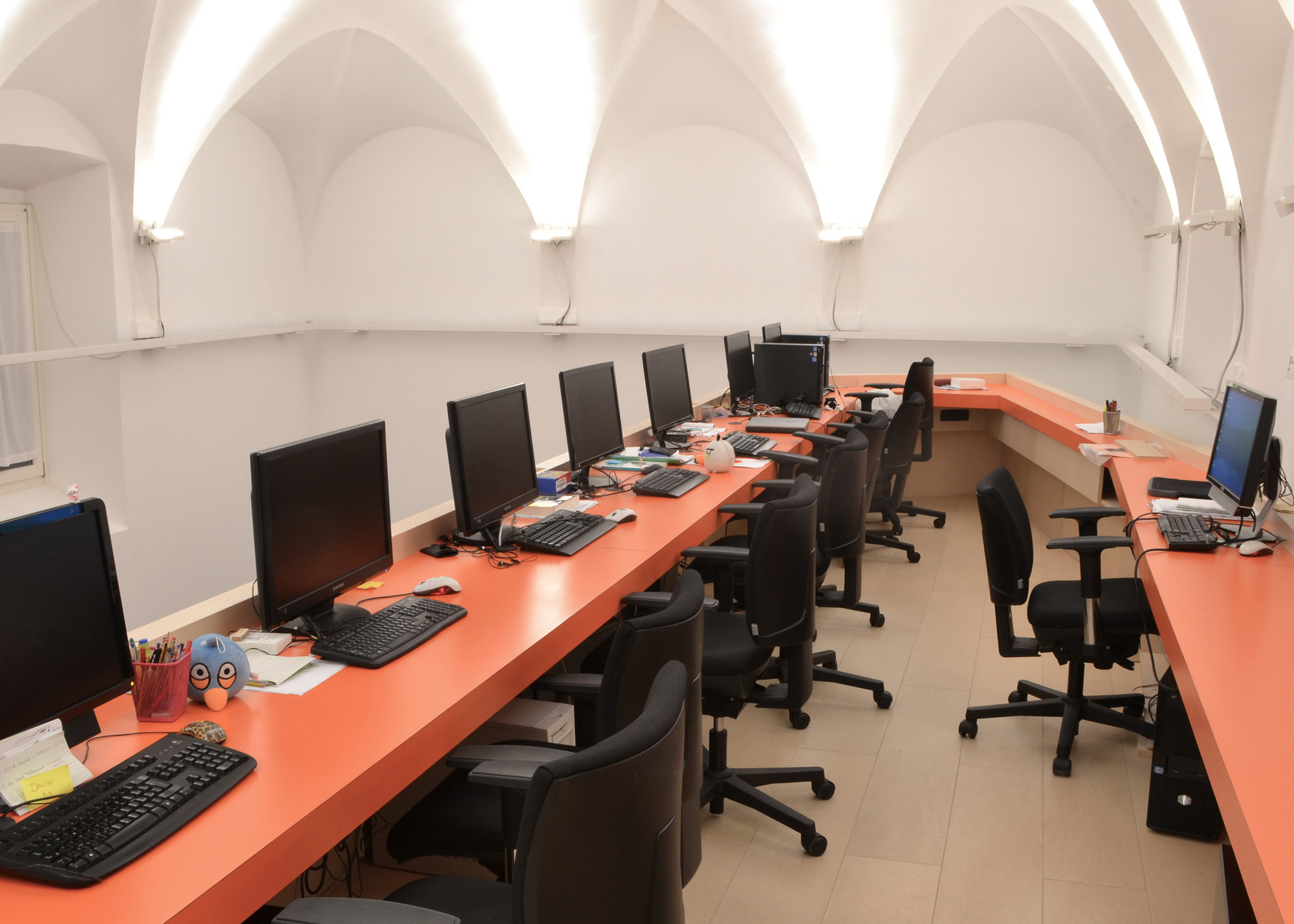 Gallery of A917 Corporate Headquarters In Pisa / nuvolaB architetti ...