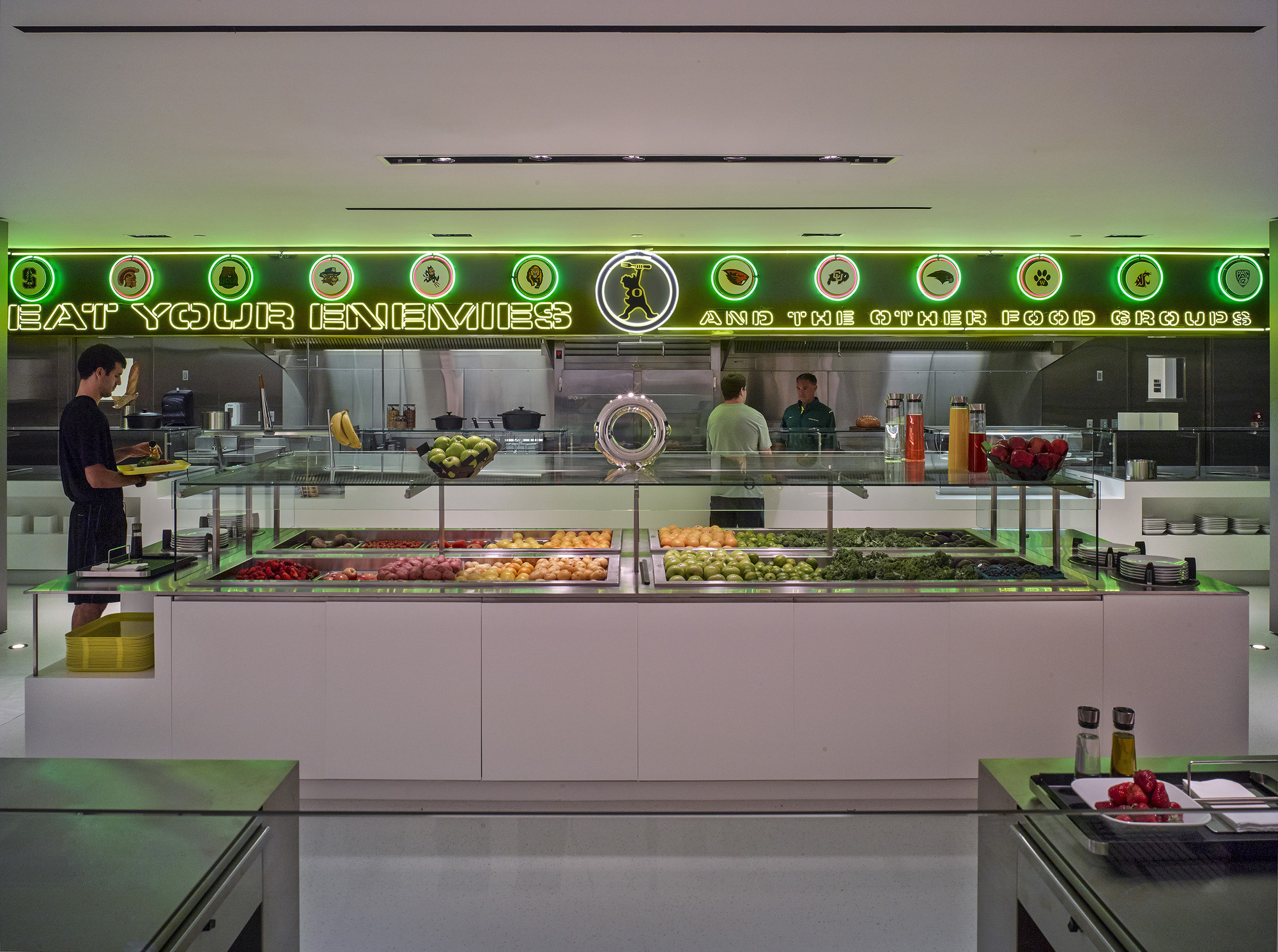 Gallery of University of Oregon Hatfield-Dowlin Complex / ZGF ...