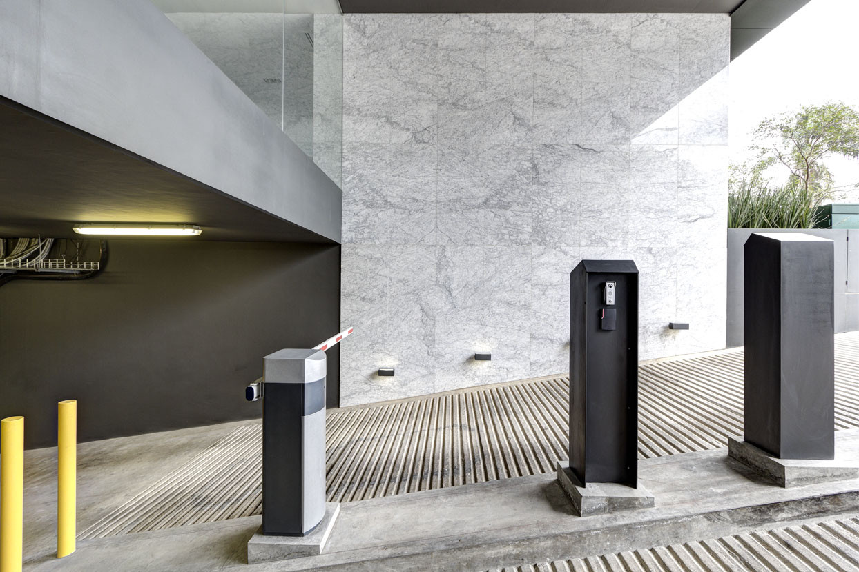 Gallery of LoMa Chapalita / Elías Rizo Architects - 4