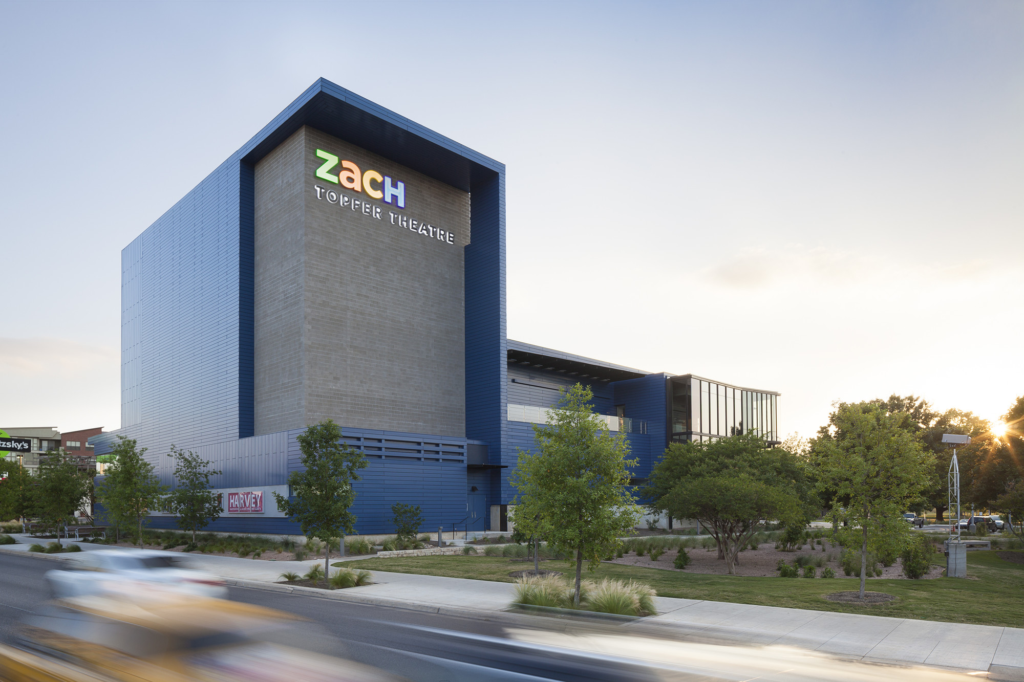 Gallery of Topfer Theatre at ZACH / Andersson Wise Architects - 2