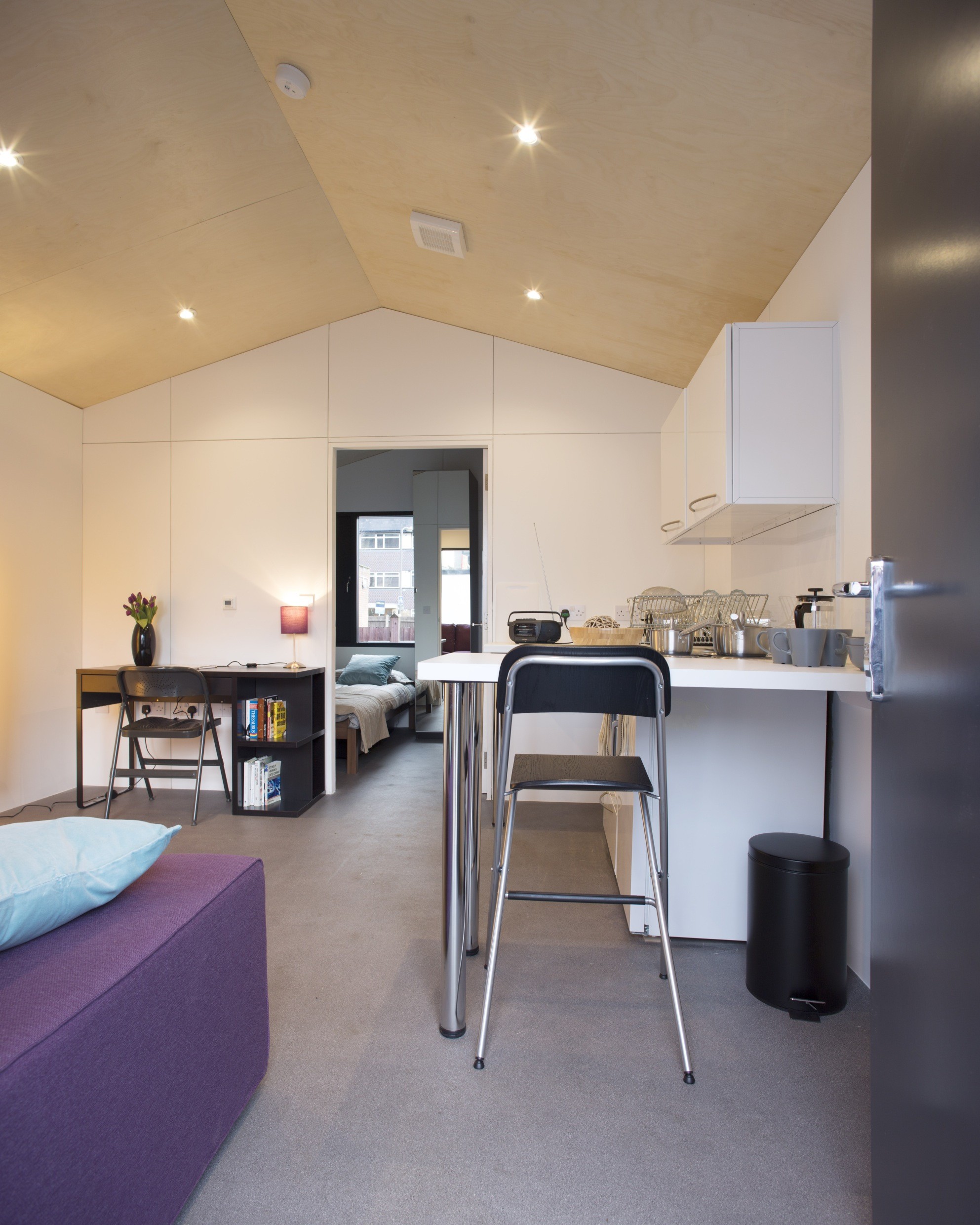 Gallery of Richard Rogers' Pre-Fab Y-Cube Takes on UK Housing Crisis - 5