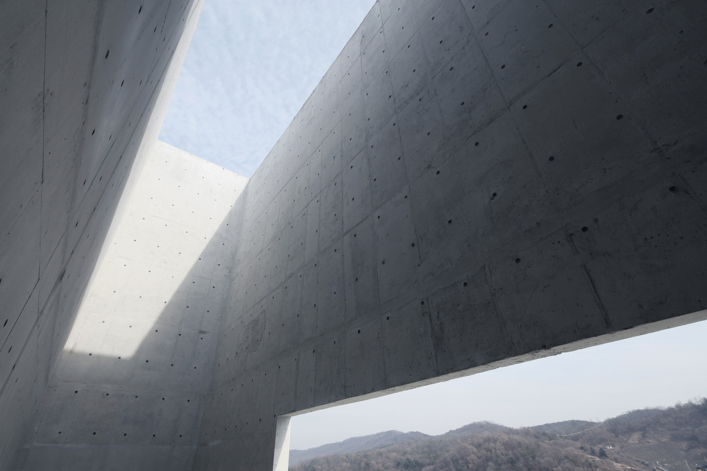 Gallery of RW Concrete Church / NAMELESS Architecture - 16