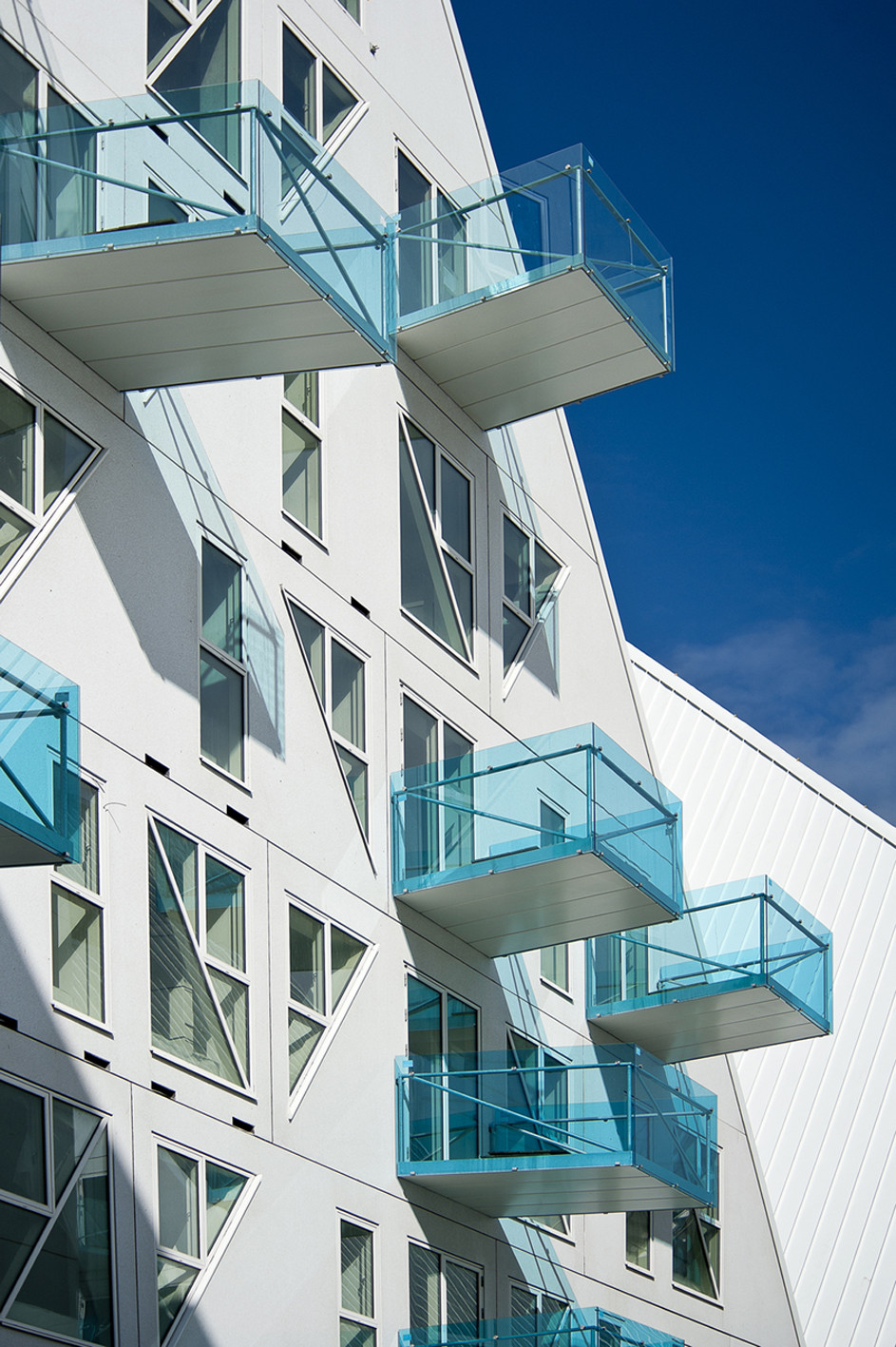 Galería de The Iceberg / CEBRA + JDS + SeARCH + Louis Paillard ...