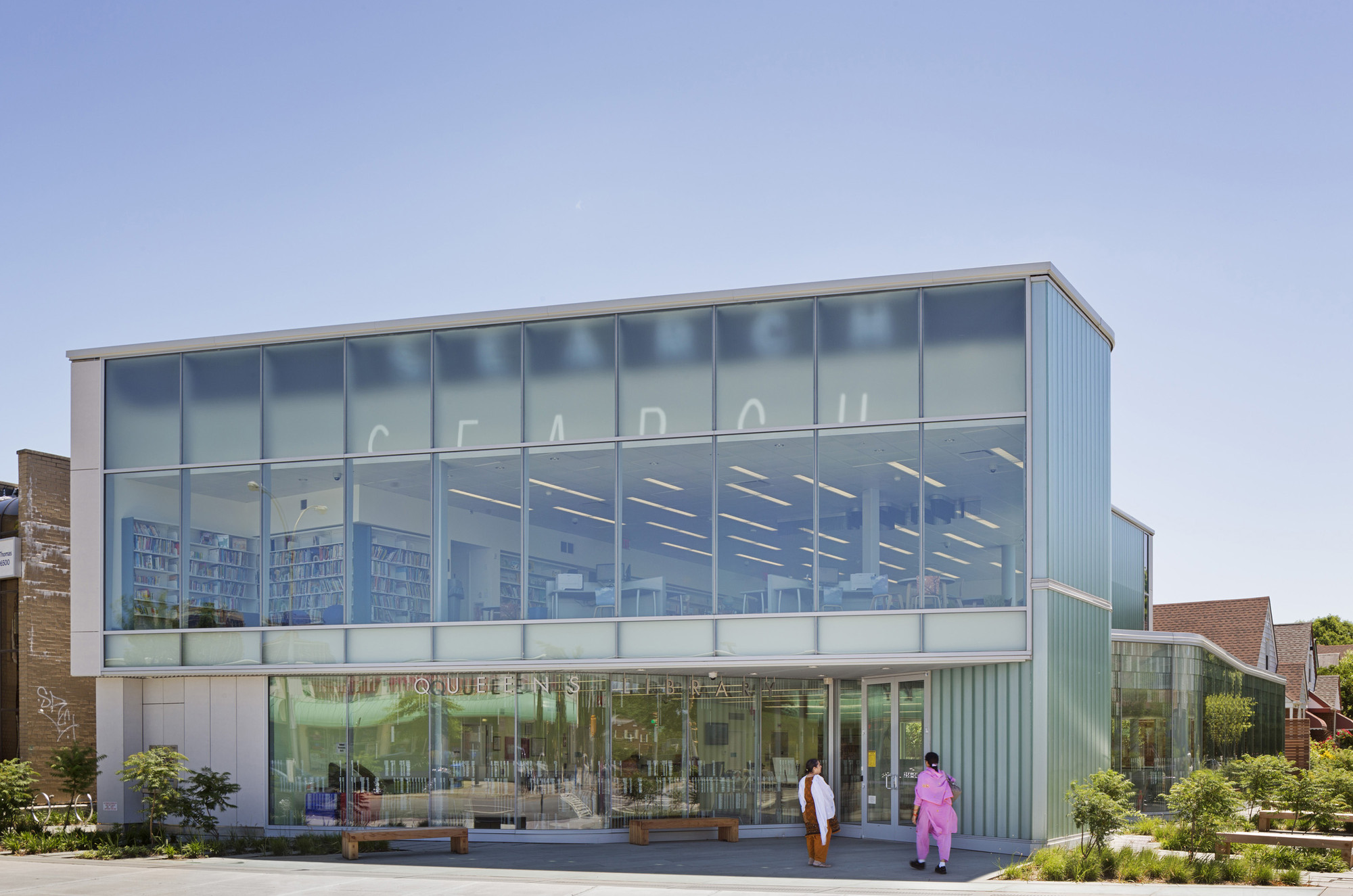 Gallery of Glen Oaks Branch Library / Marble Fairbanks - 6