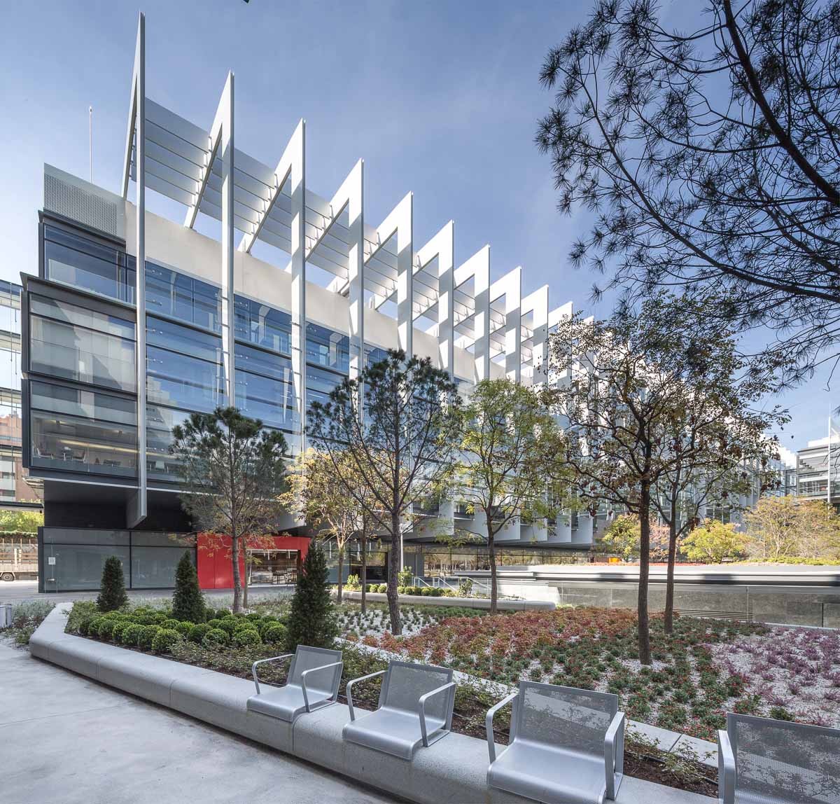 Gallery of Campus Repsol / Rafael de La-Hoz - 13