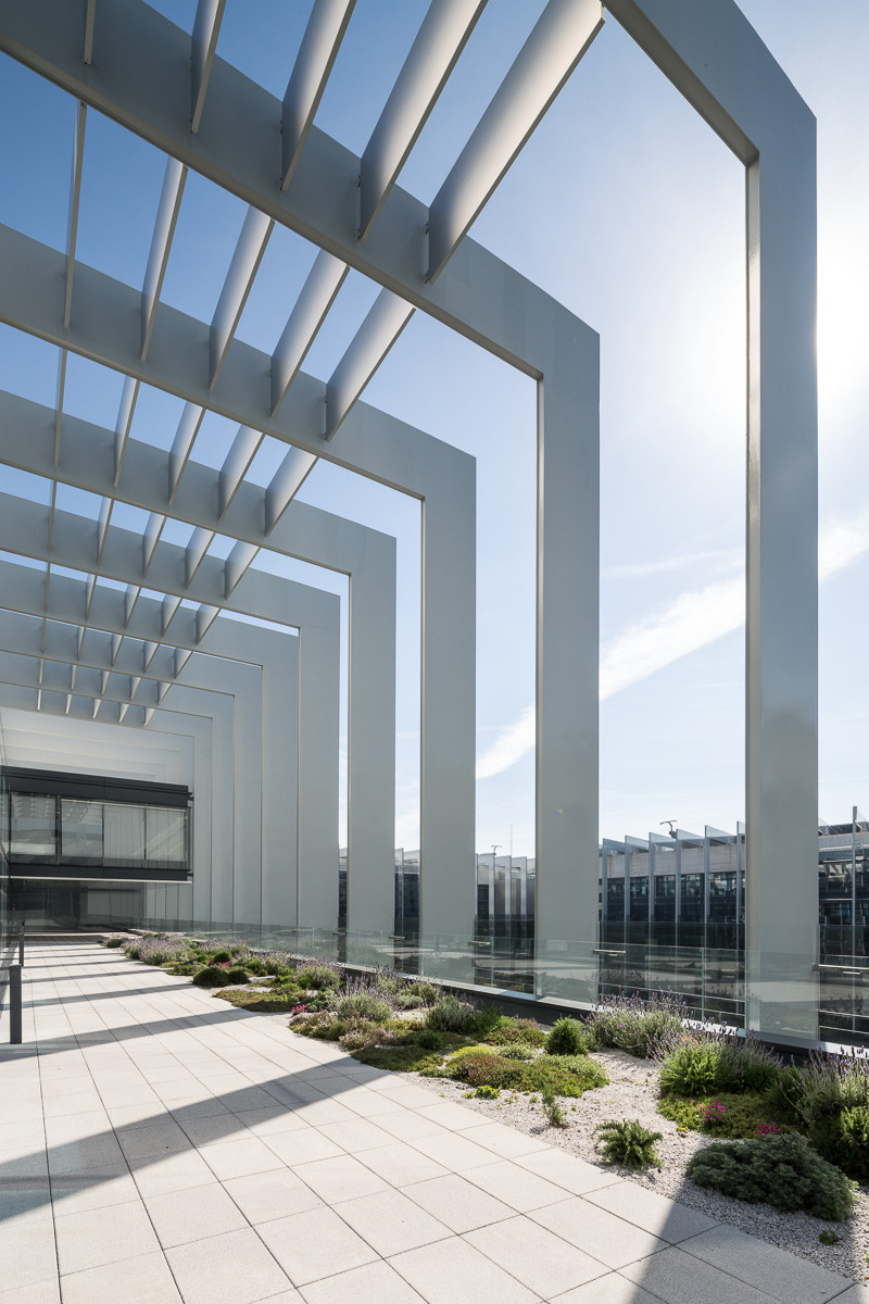 Gallery of Campus Repsol / Rafael de La-Hoz - 4