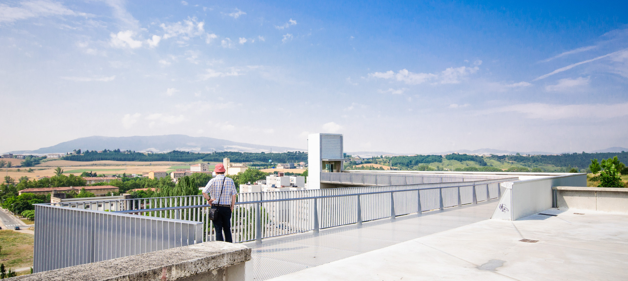 Gallery of Urban Elevator in Echavaoiz / Ah Asociados - 13