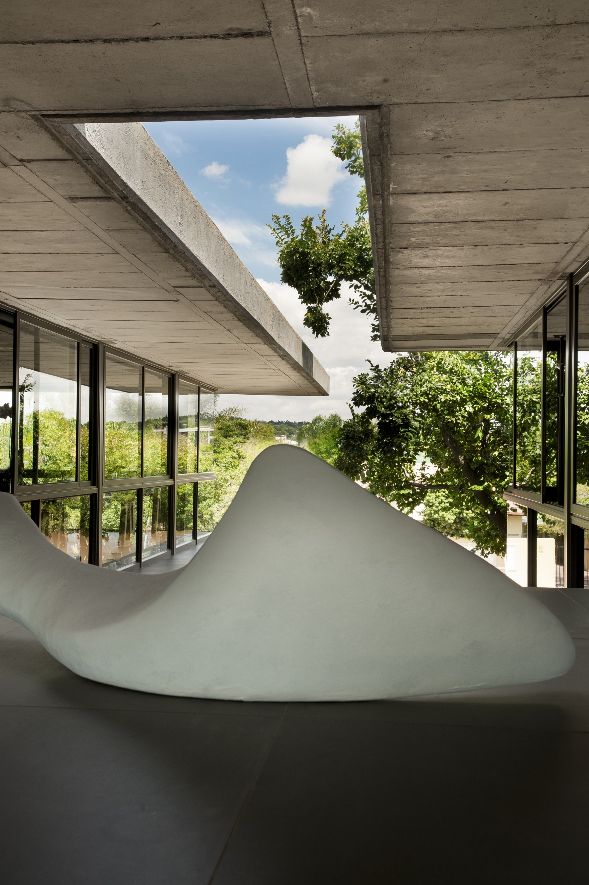 Gallery of Floating in Space / W design architecture studio - 1