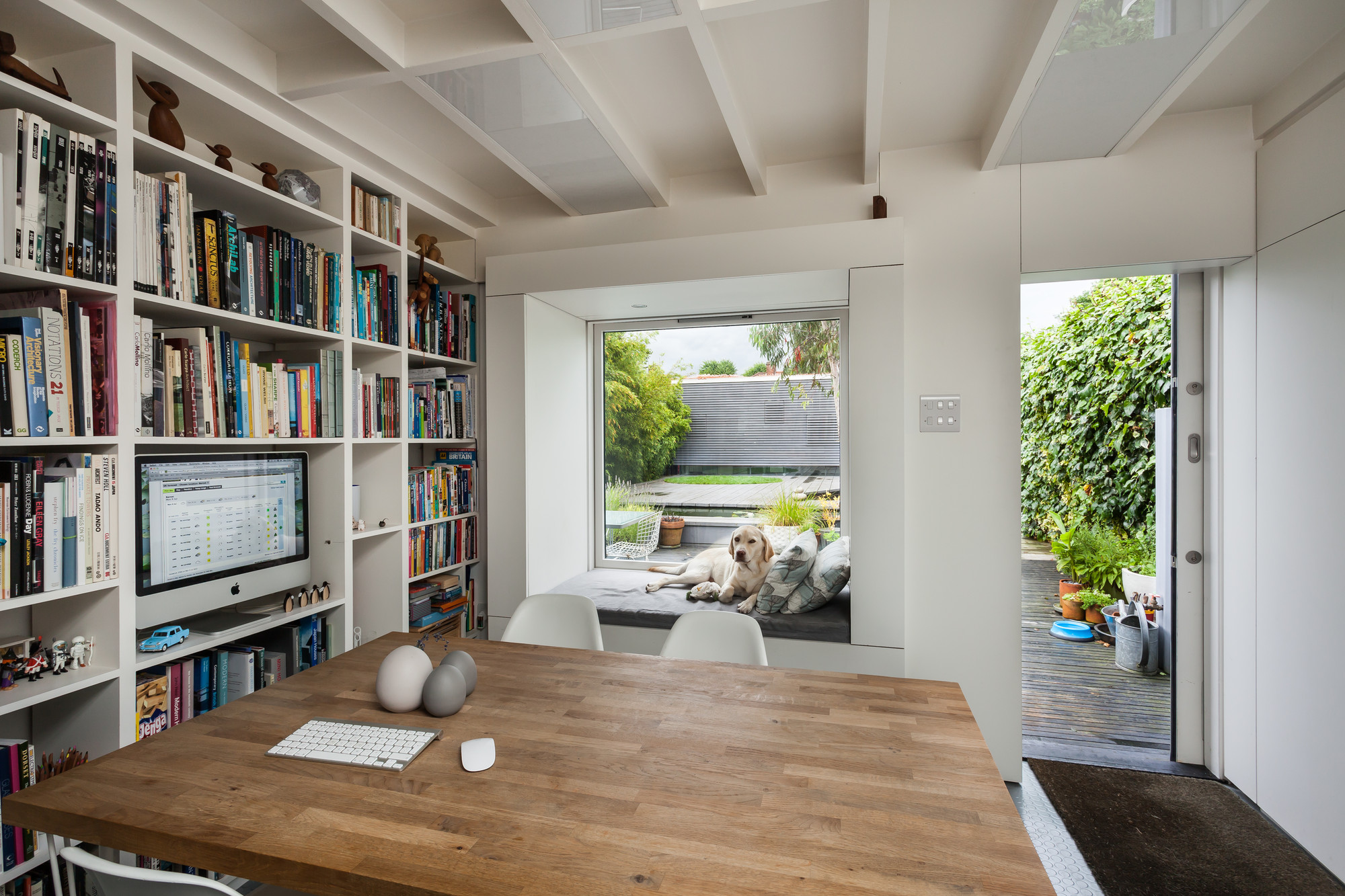 Gallery of Suburban Studio / Ashton Porter Architects - 3