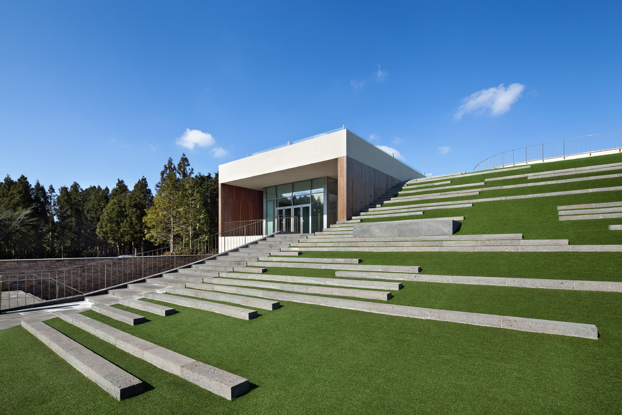 Gallery of Nine Bridges "The Forum" / D.LIM architects - 15