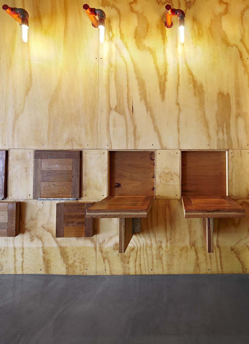 Galería de Cafe Flipboard / Brolly Design - 4