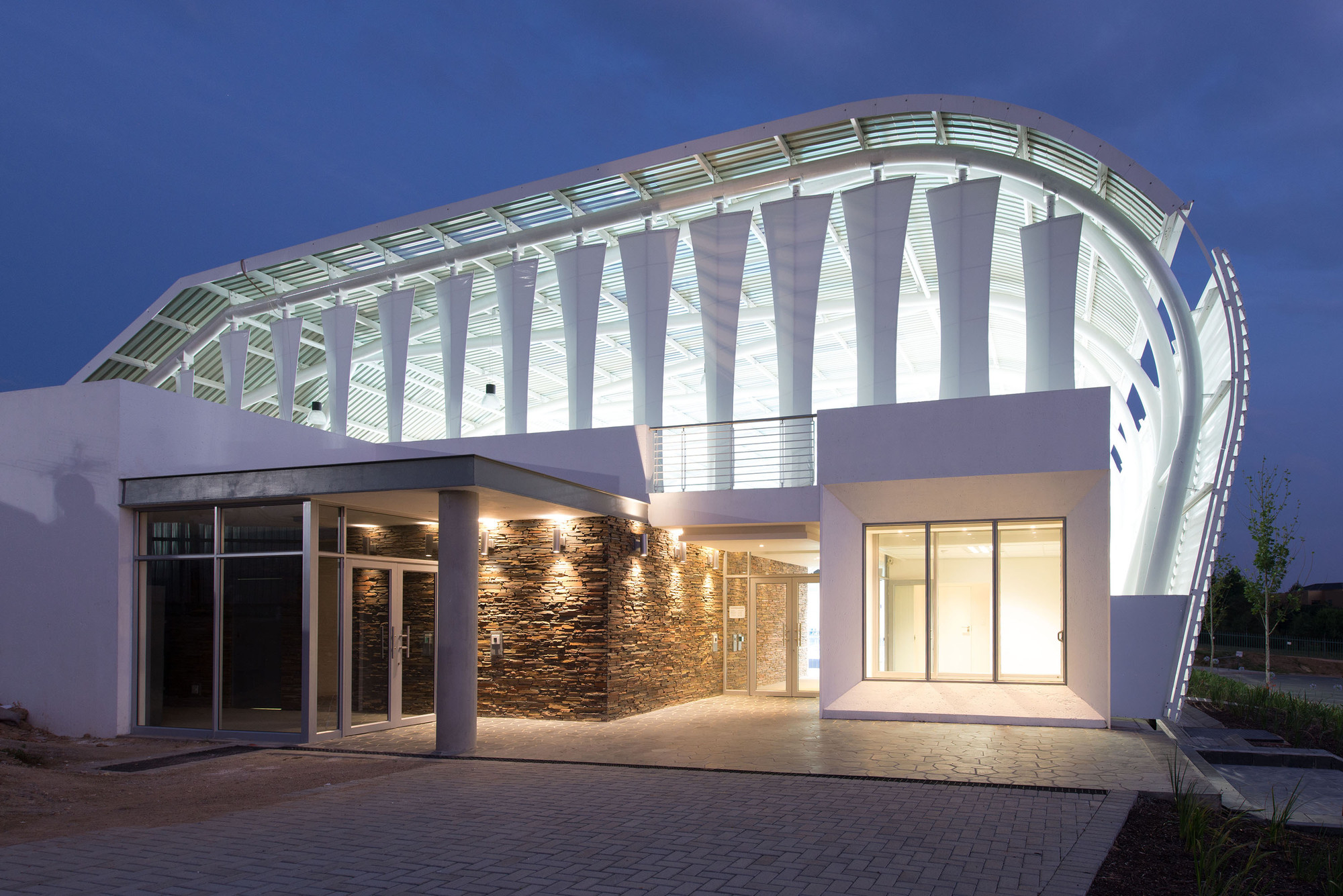 Gallery of AISJ Aquatic Center / Flansburgh Architects - 6