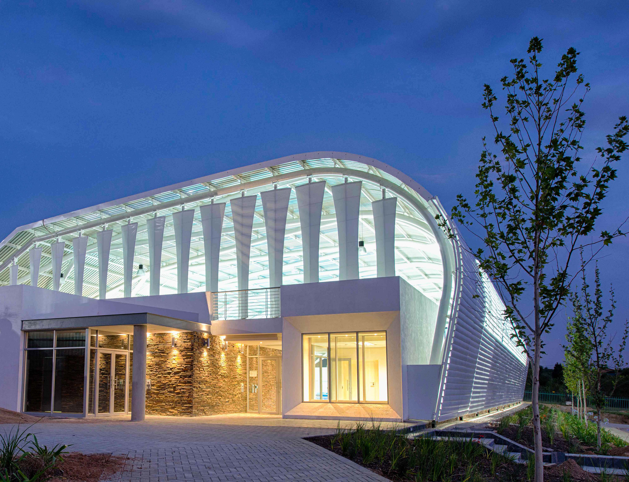 Gallery of AISJ Aquatic Center / Flansburgh Architects - 9